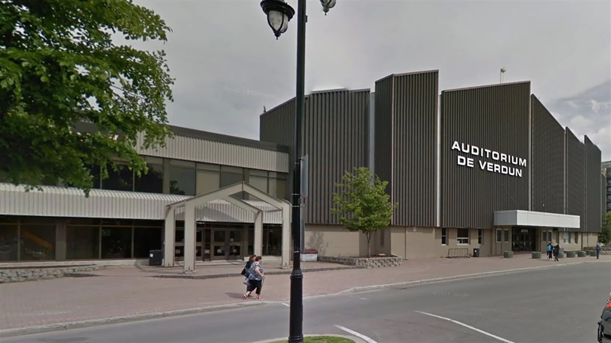 Verdun Auditorium and Denis-Savard Arena by Les Architectes FABG ...