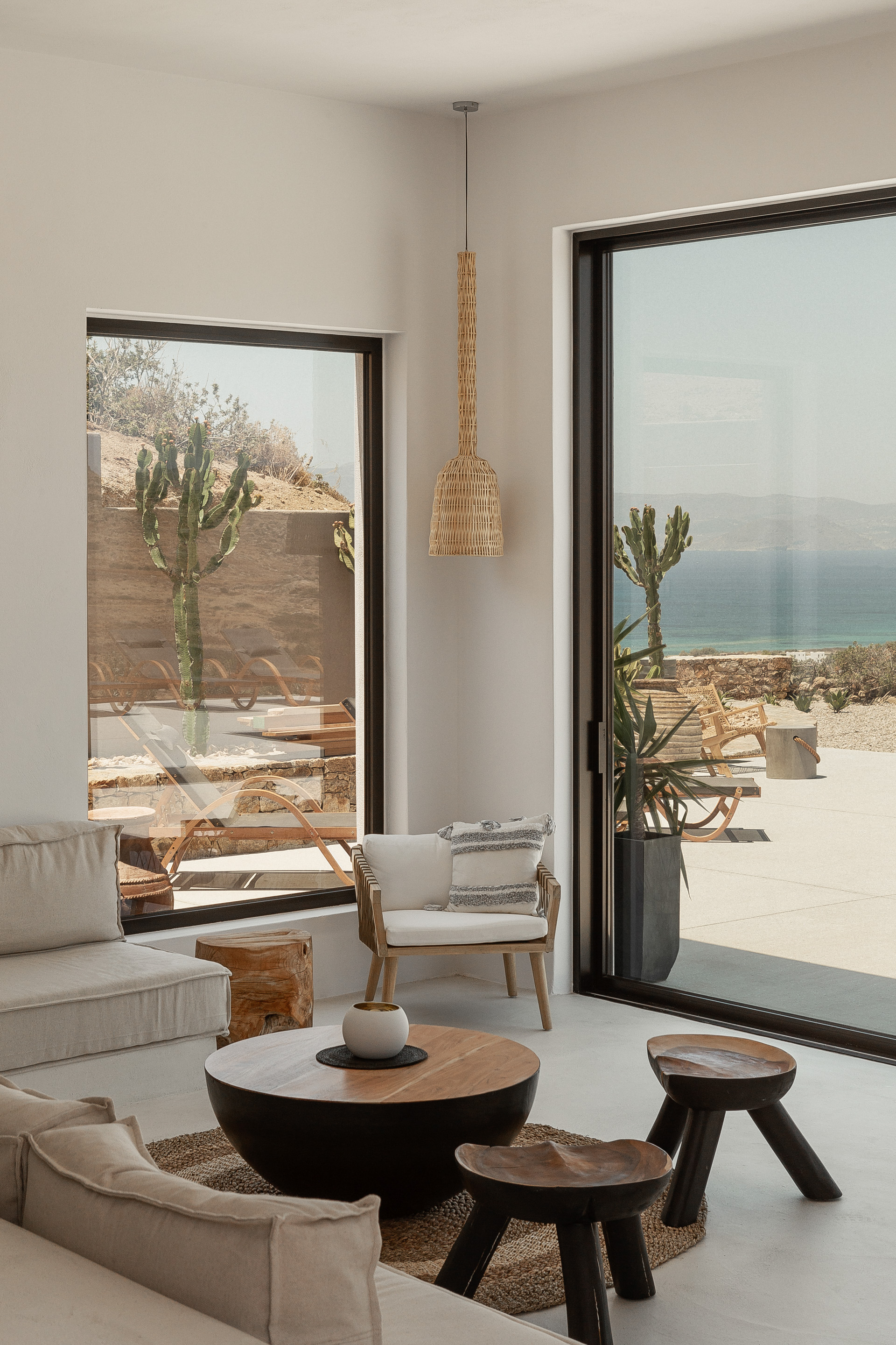 La Punta Villa by PLINTHOS Architects - Architizer