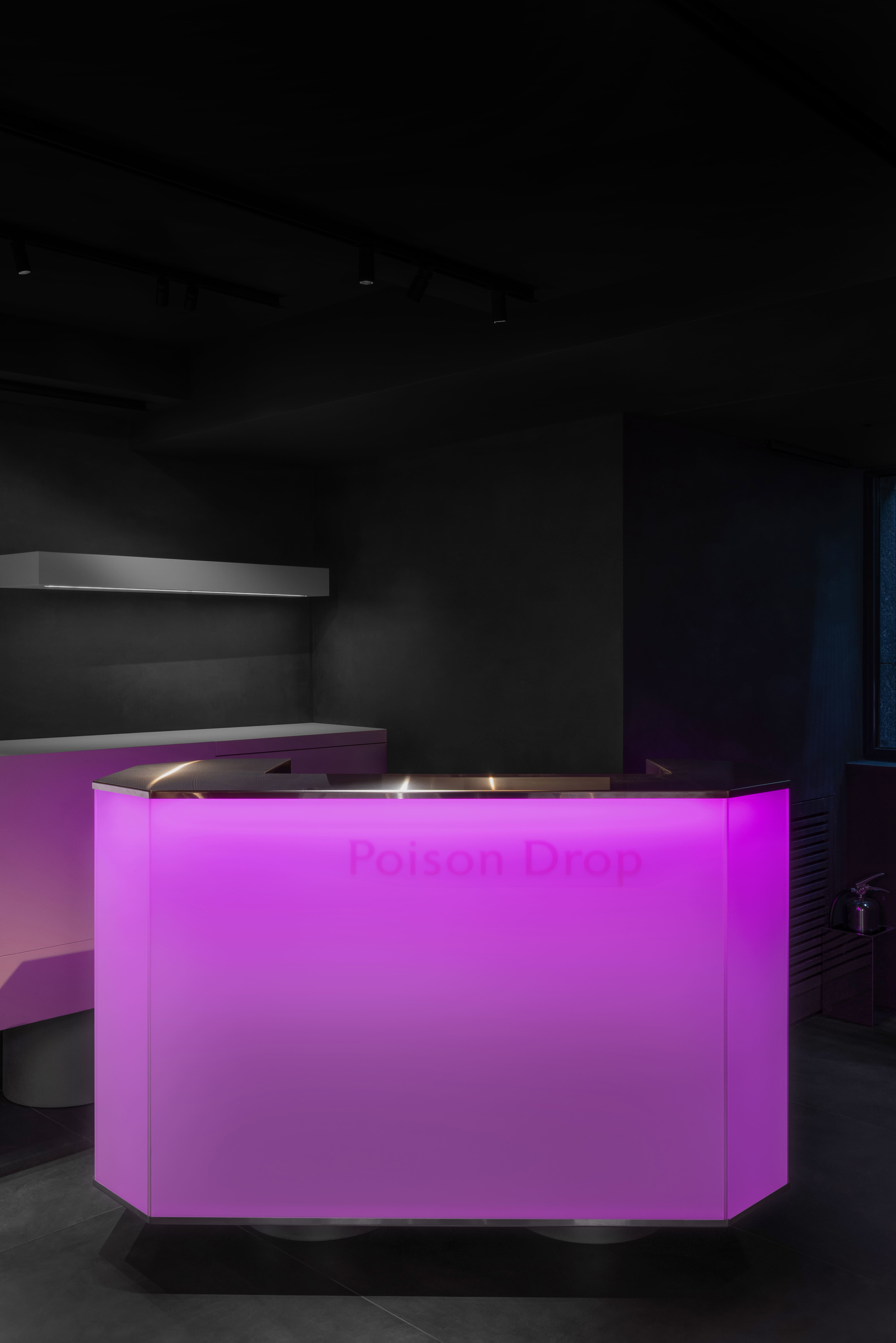 POISON DROP store by DA bureau - Architizer