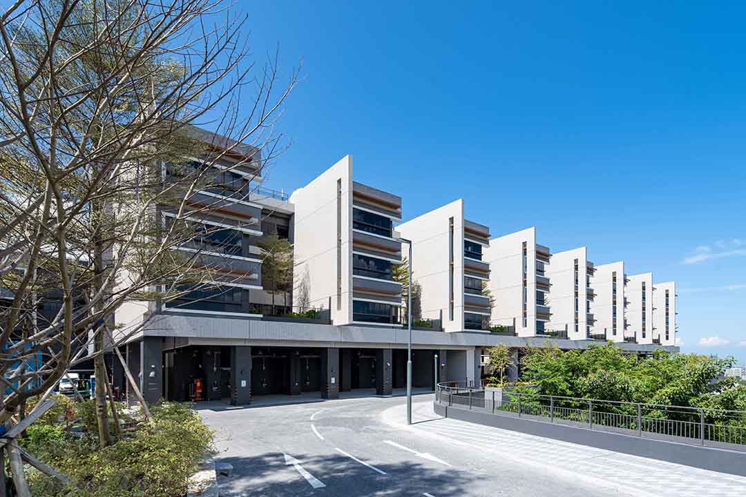 Siu Lam Integrated Rehabilitation Services Complex by Ronald Lu ...