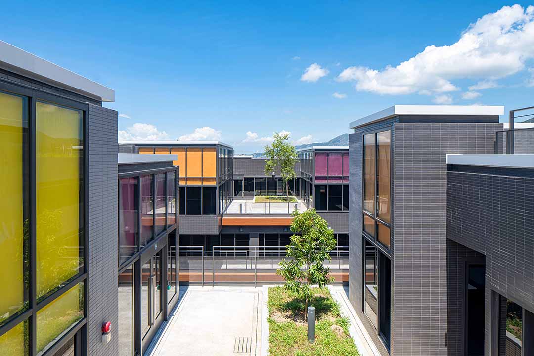 Siu Lam Integrated Rehabilitation Services Complex by Ronald Lu ...