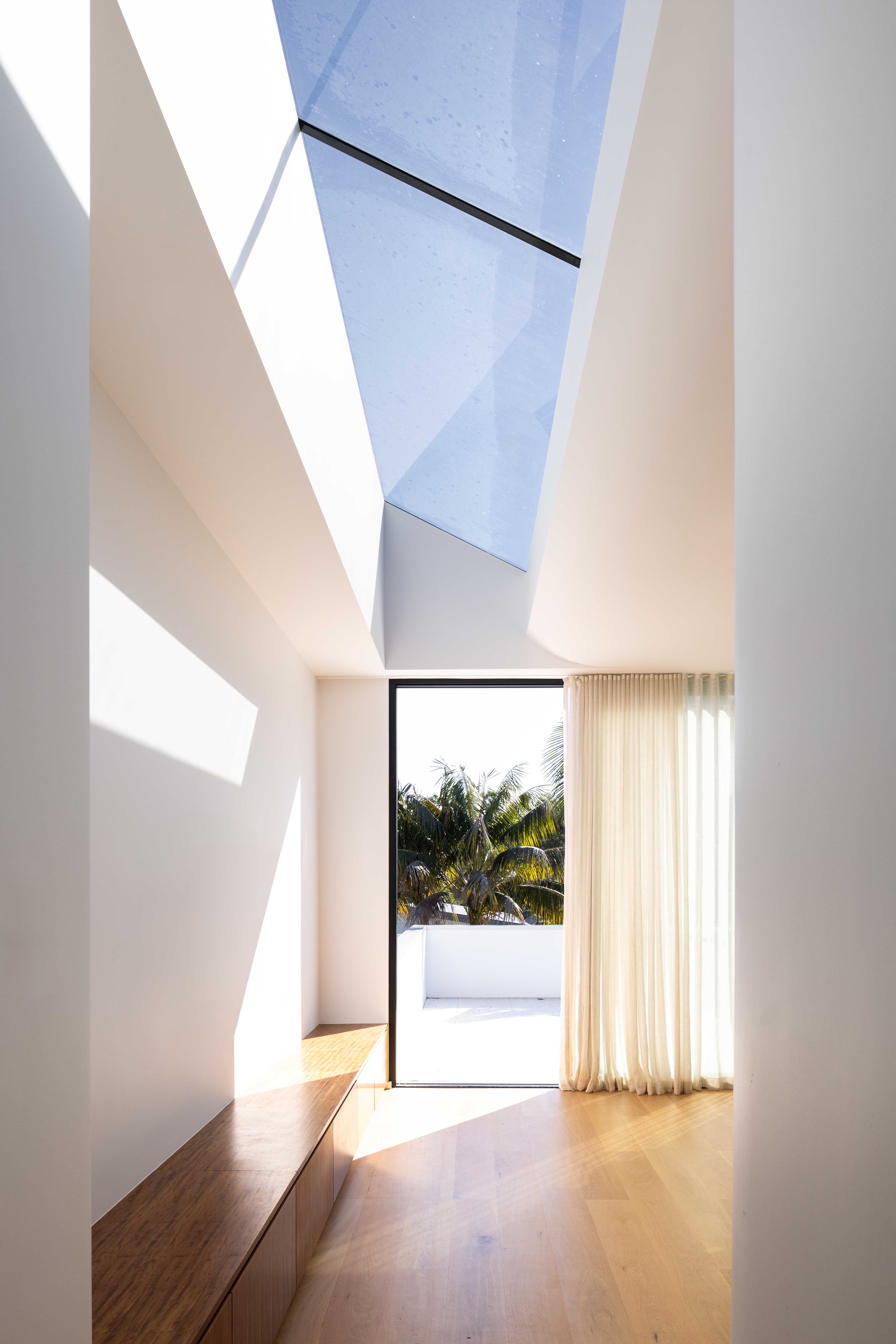 curly house by buckandsimple - Architizer