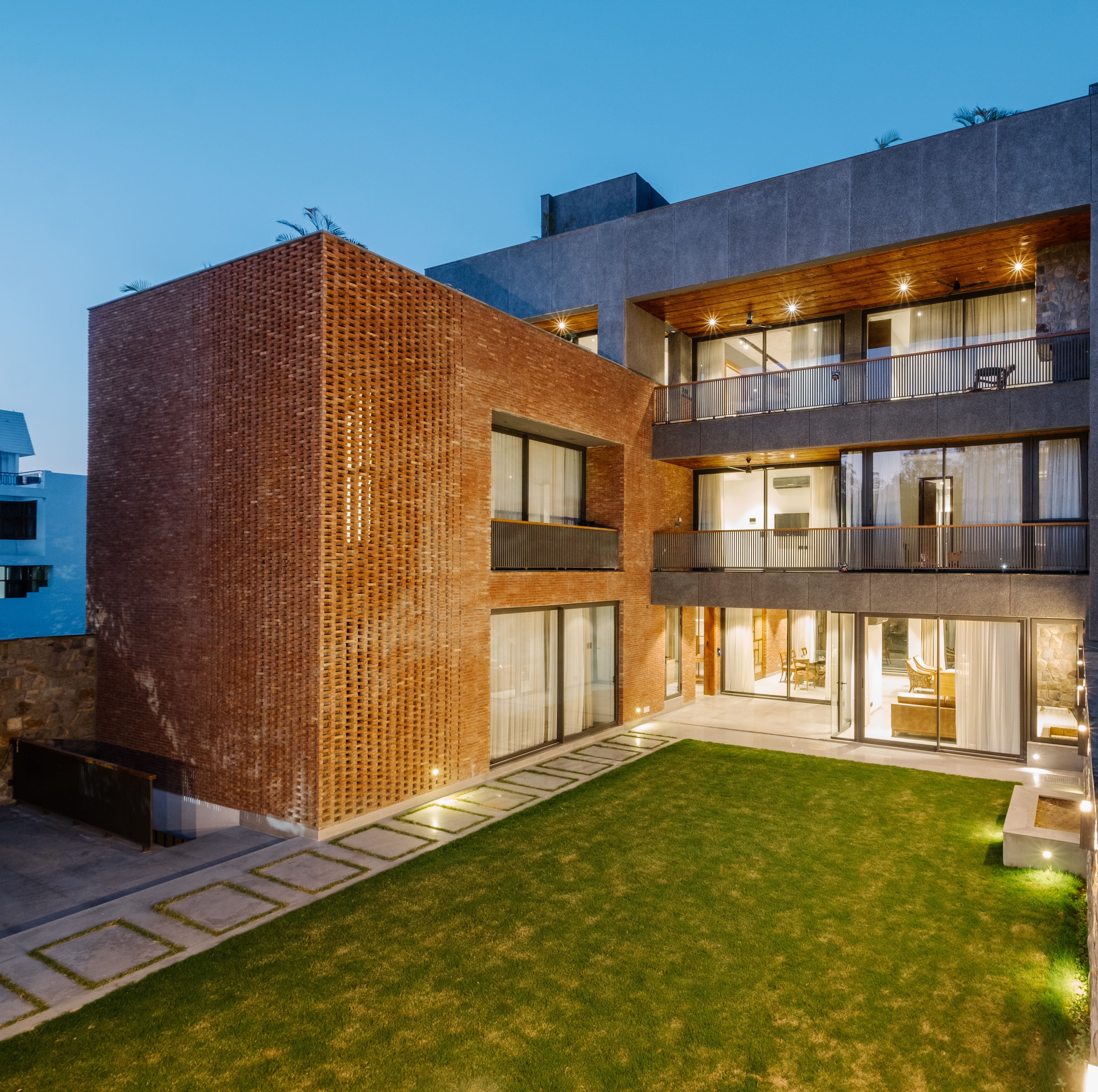 40/60 House by Amit Khanna Design Associates - Architizer