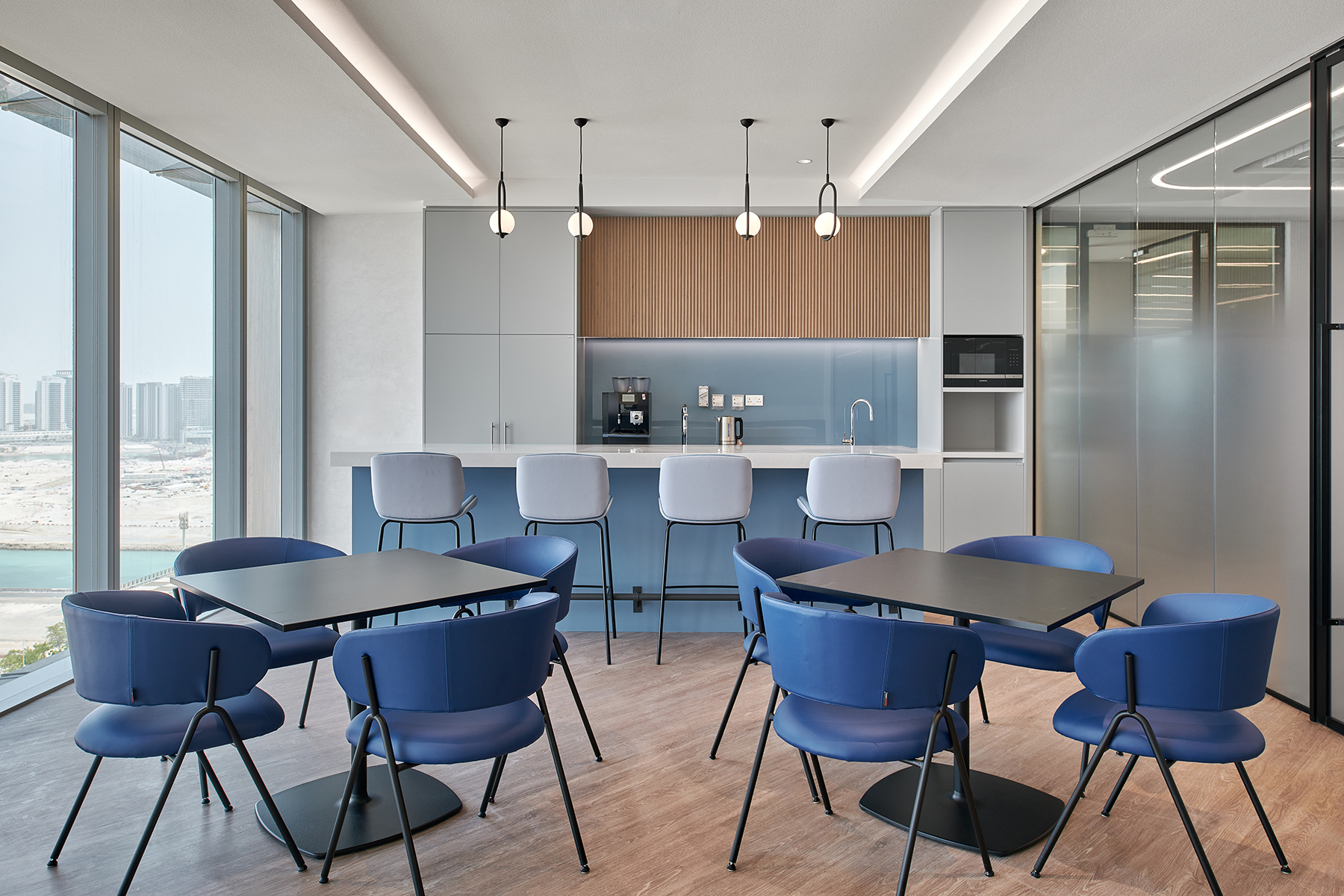 Brevan Howard Asset Management Al Sarab Tower 2 Offices by SAY Studio ...