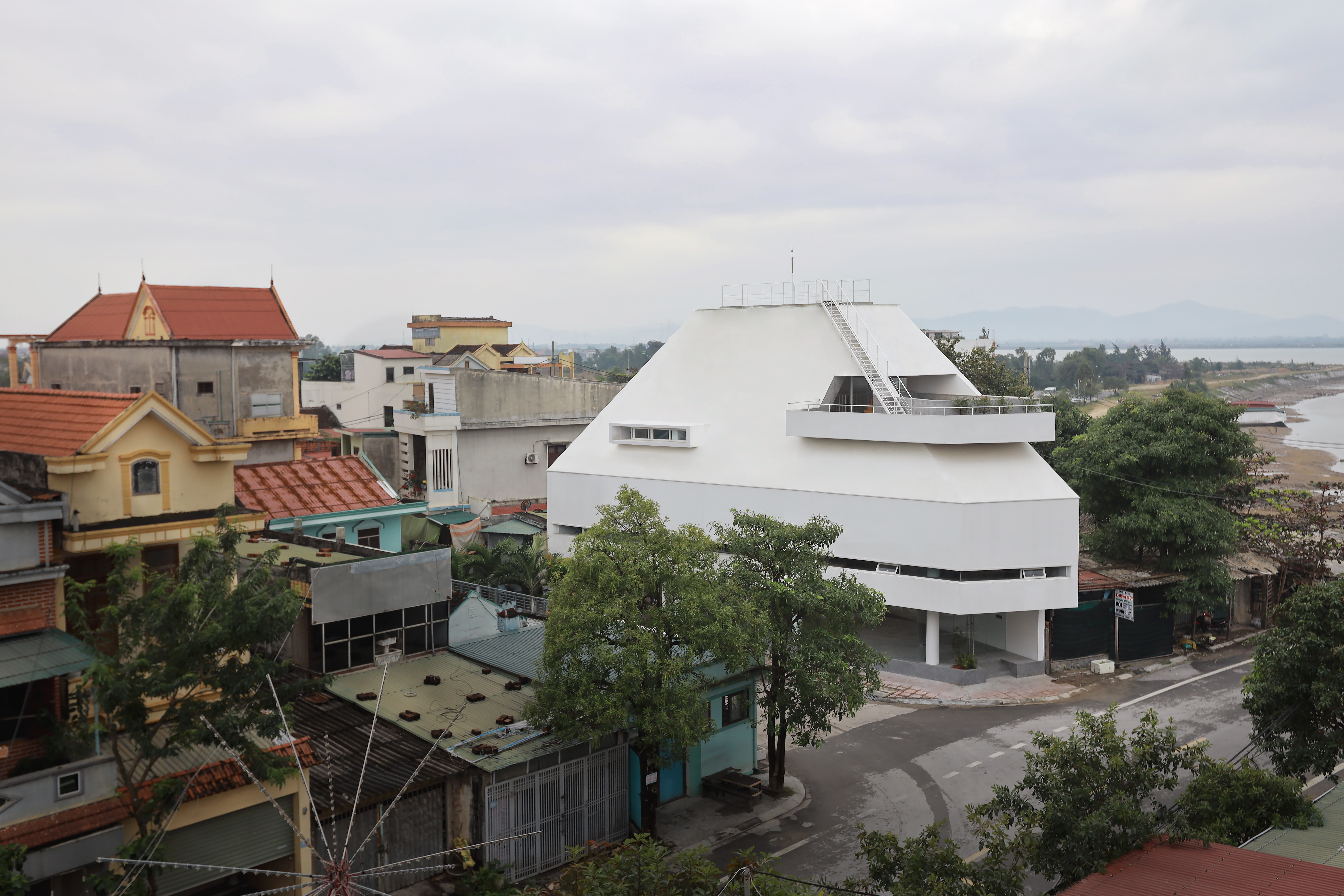Nam house by H.BD atelier - Architizer