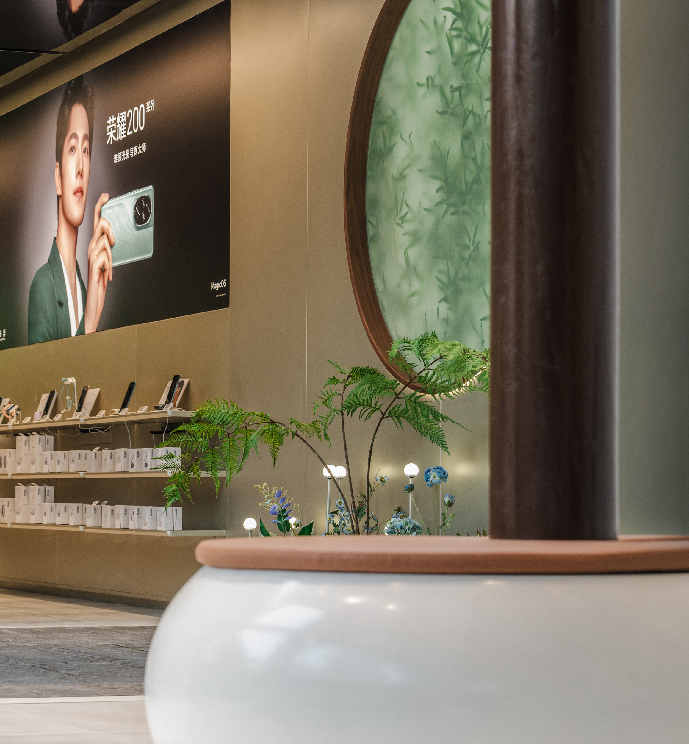 HONOR Flagship Store, Chengdu by HONOR Retail Design Studio - Architizer
