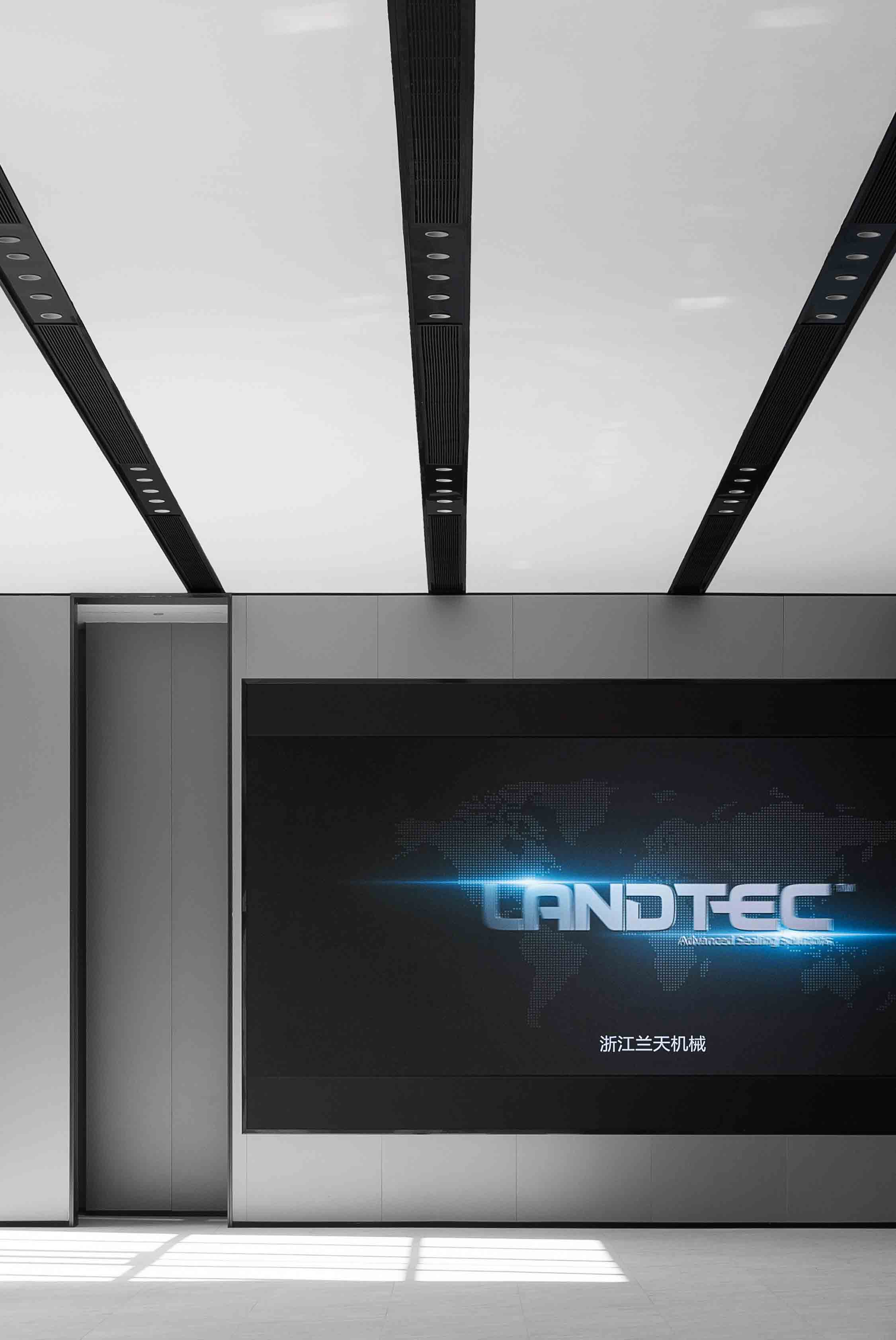 LANDTEC Office Headquarters by Lenhir - Architizer