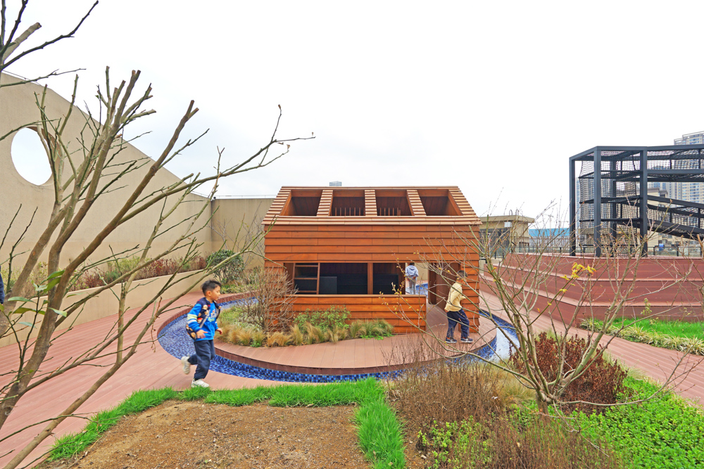 WDB Kindergarten by HIBINOSEKKEI+youjinoshiro - Architizer