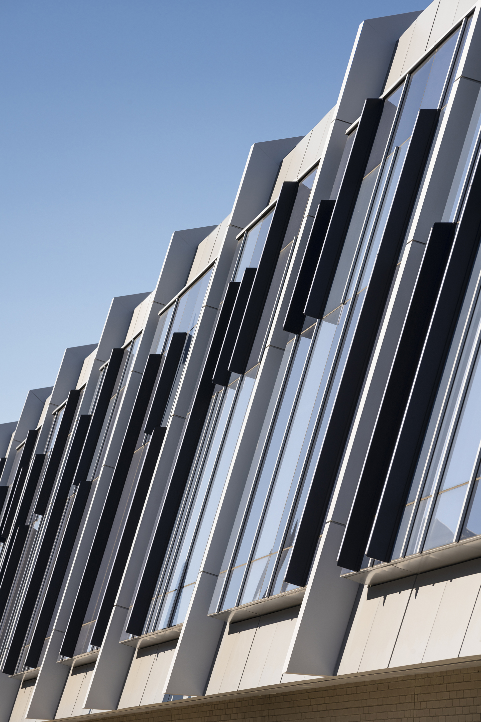 PDX Terminal Balancing & Concourse E Extension by Hennebery Eddy ...