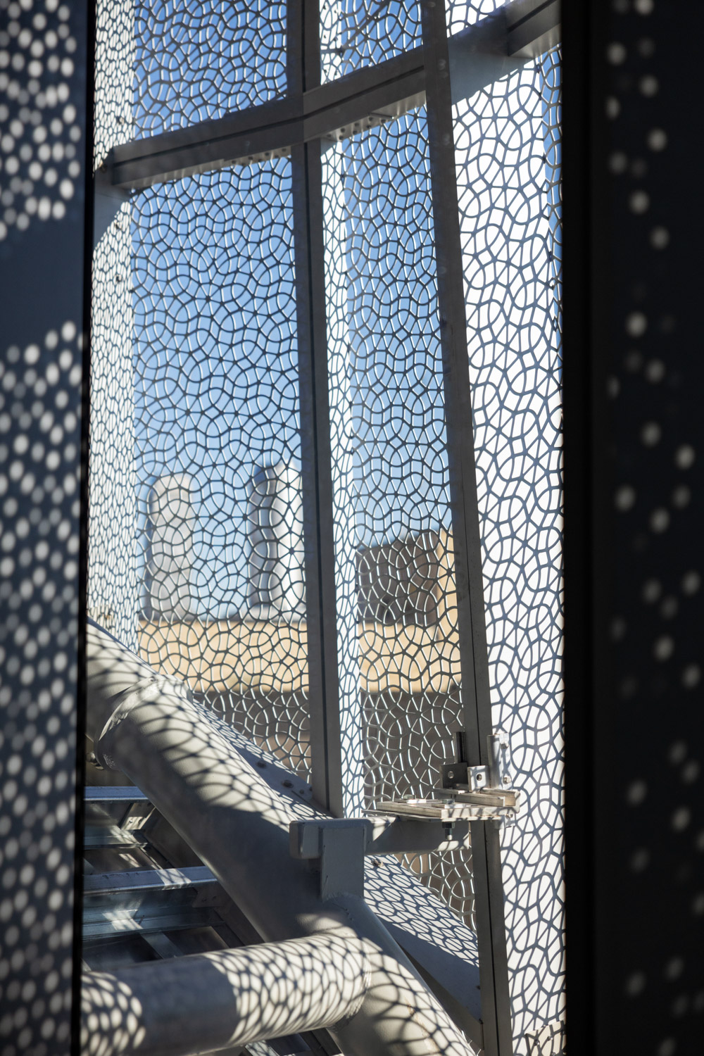 Mayo Clinic Anna-Maria and Stephen Kellen Building by HDR - Architizer