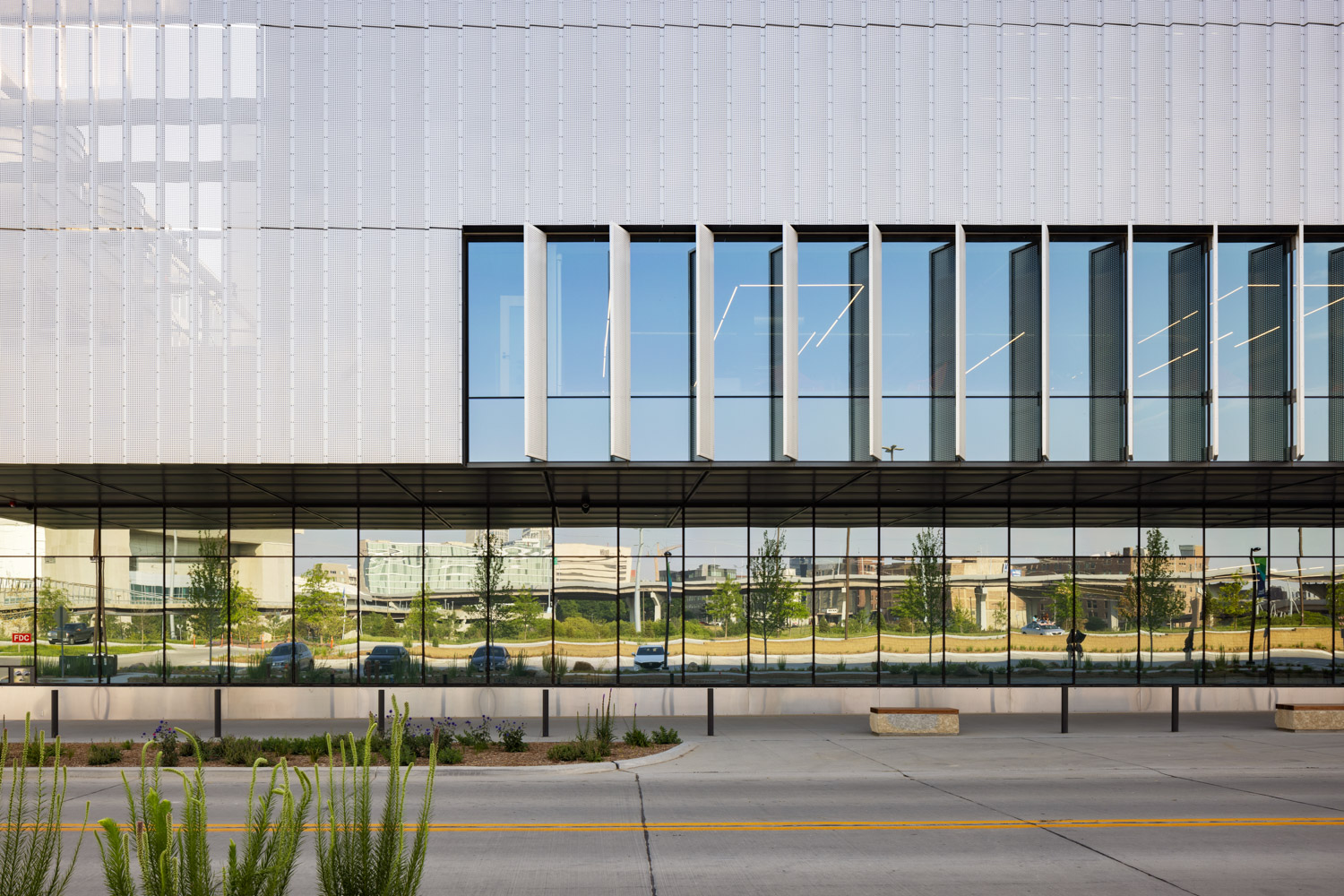 Kiewit Luminarium by HDR - Architizer