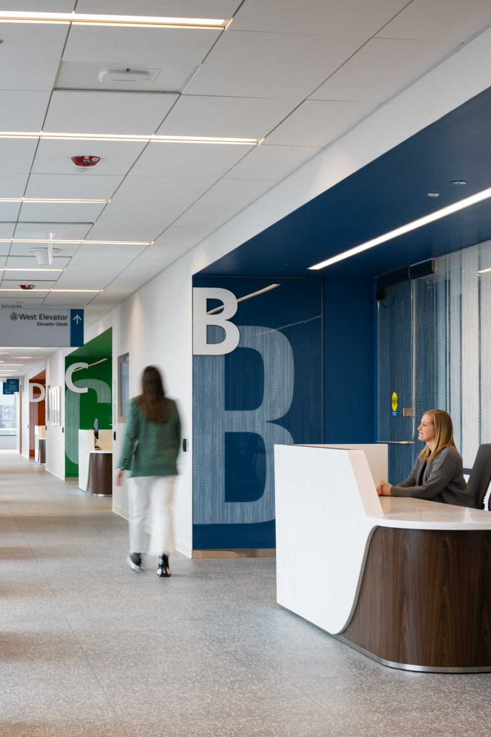 Rush University Medical Center Joan & Paul Rubschlager Building by HDR ...