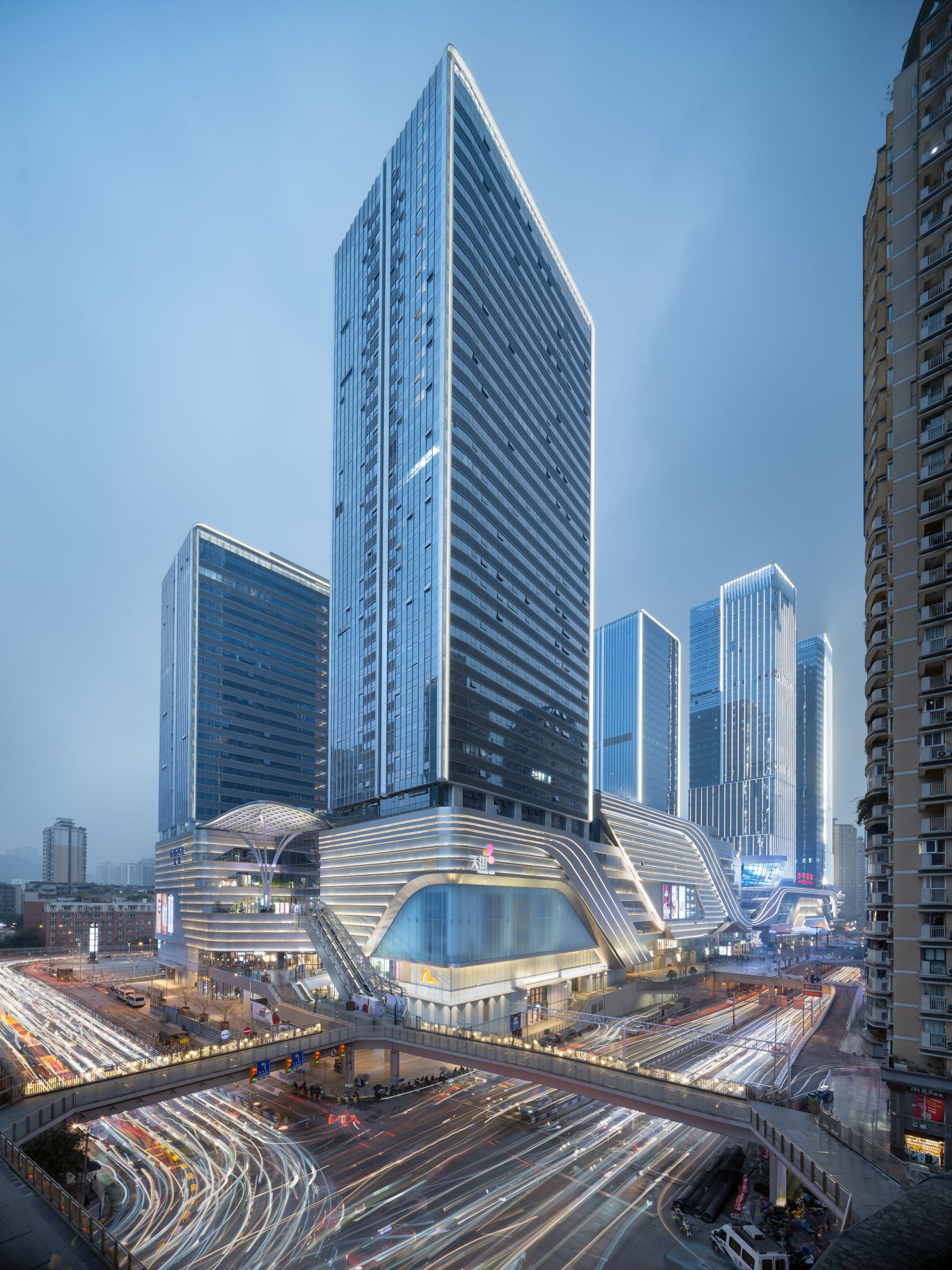 Chongqing Longfor Shapingba Station Golden Sand Paradise Walk by NIKKEN ...