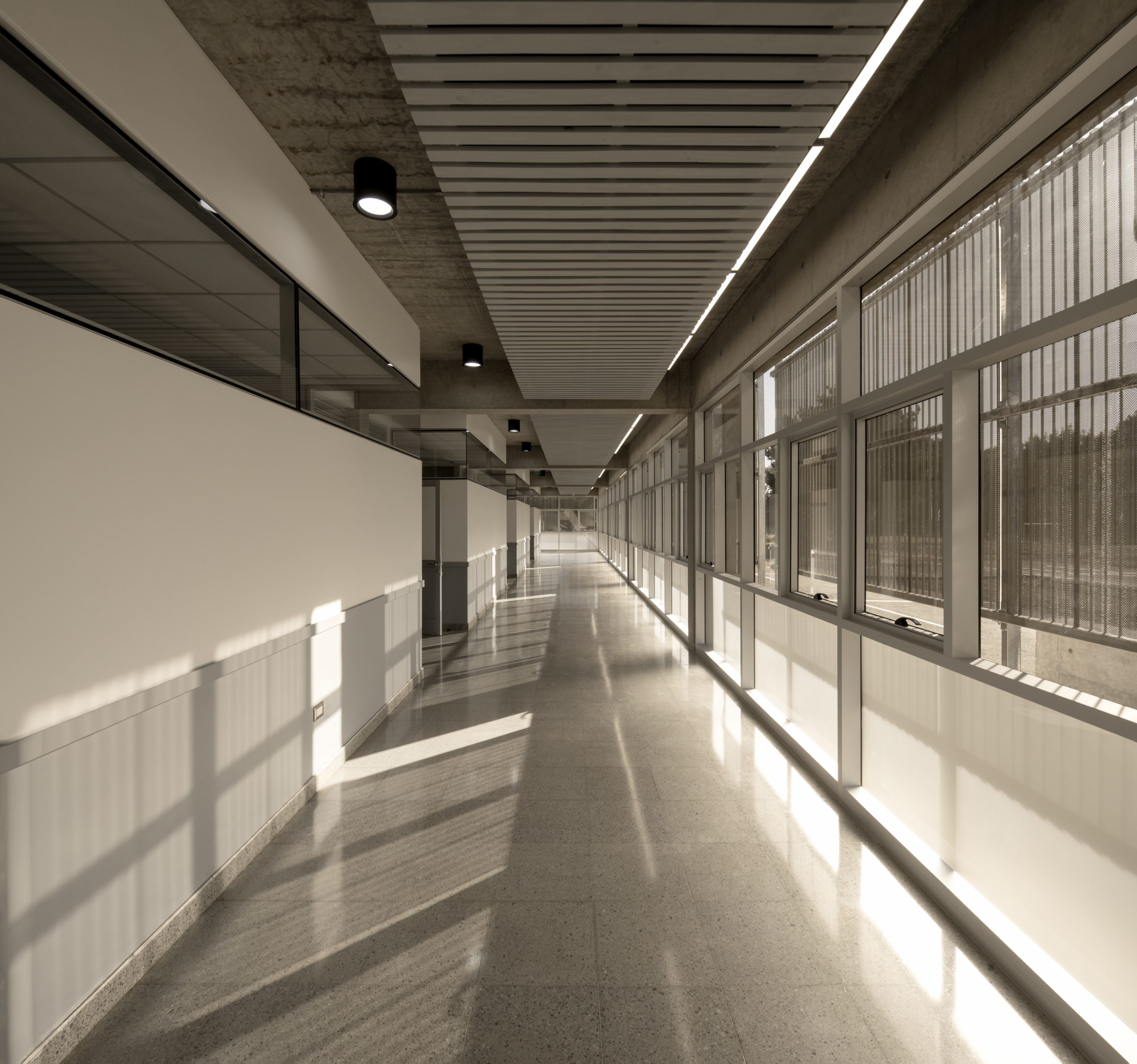 APS BUILDING by CRISTIAN BERRIOS ARCHITECTS - Architizer