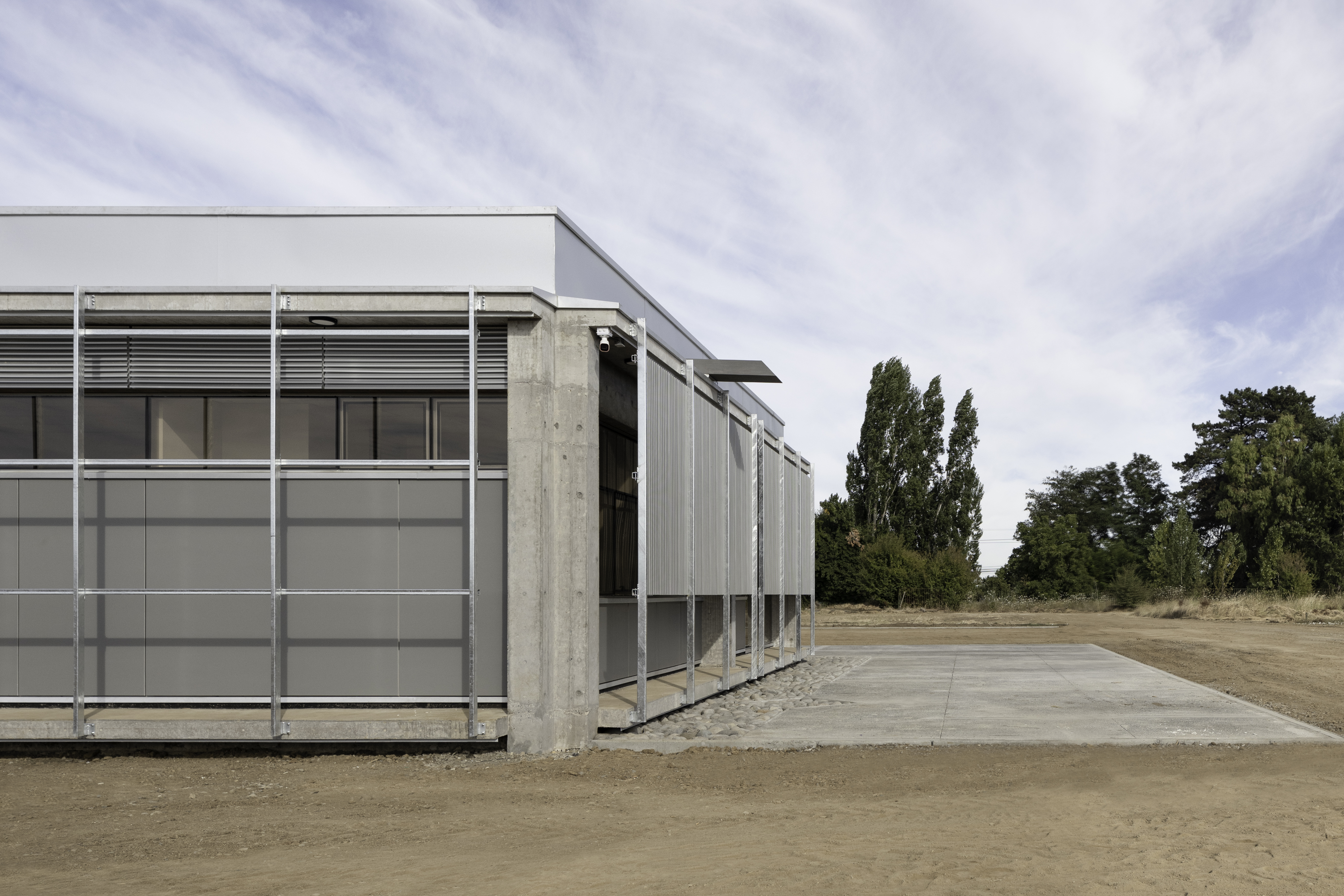 APS BUILDING by CRISTIAN BERRIOS ARCHITECTS - Architizer