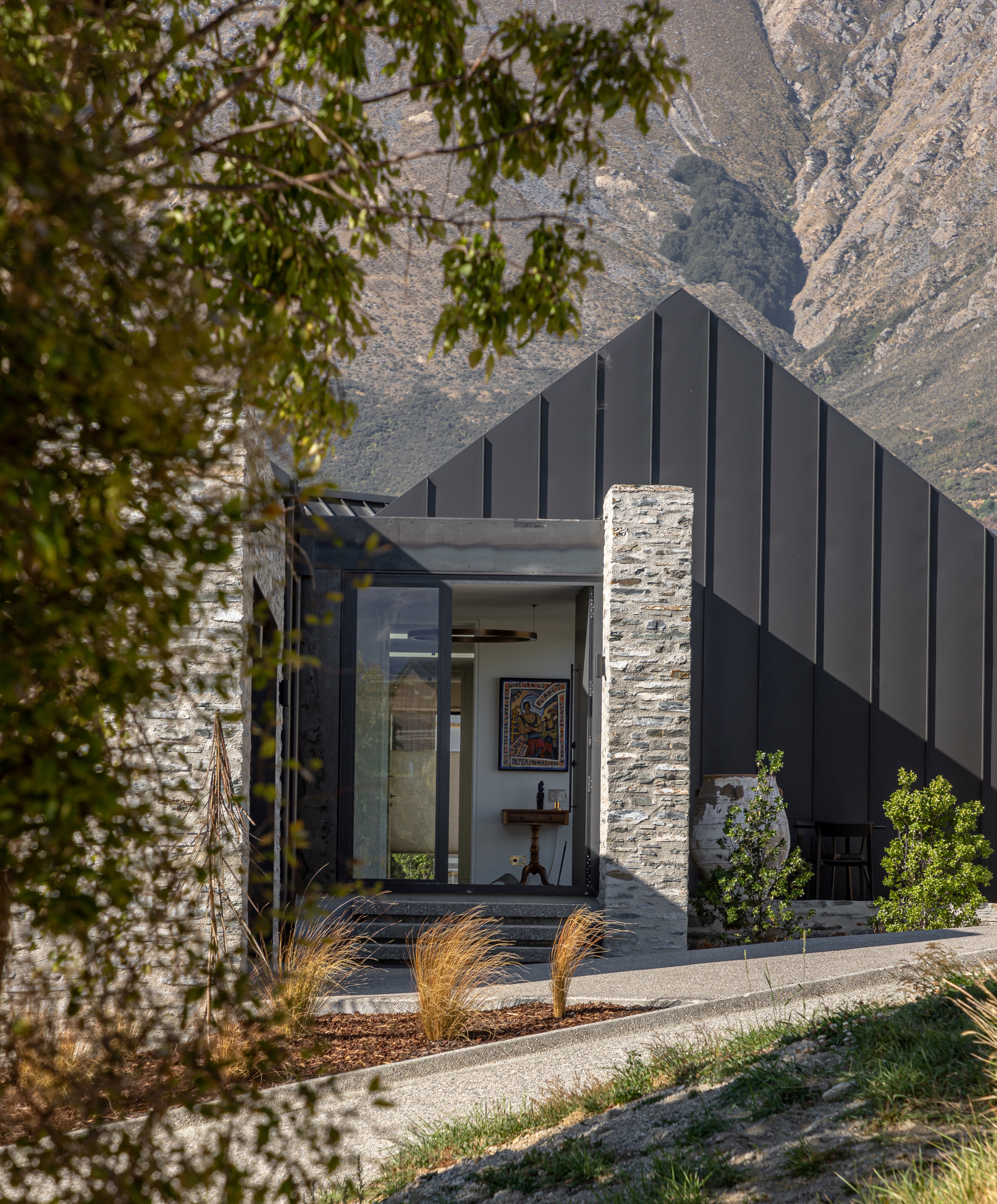 Queenstown Gallery Home by Ben Hudson Architects - Architizer