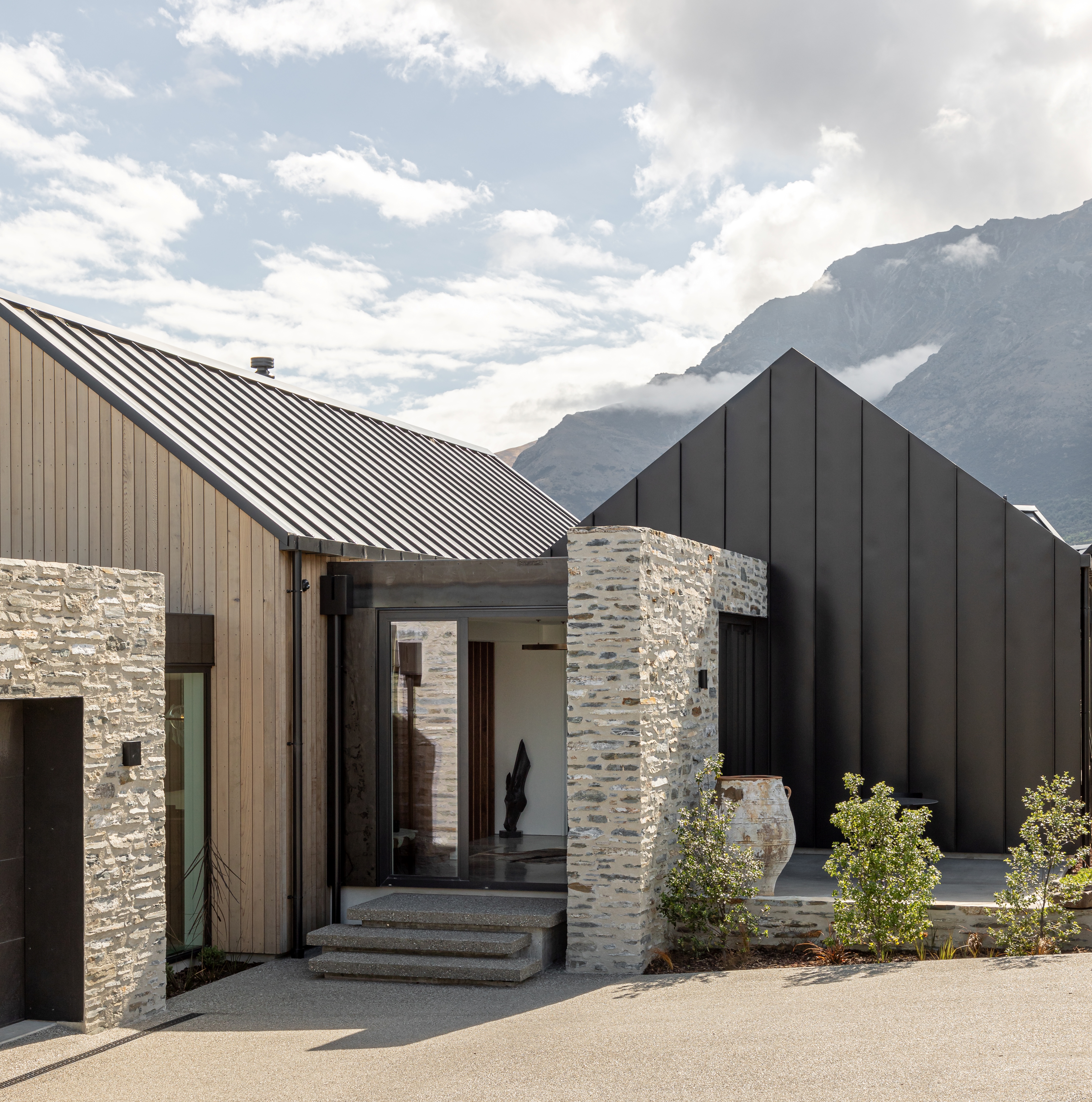 Queenstown Gallery Home by Ben Hudson Architects - Architizer