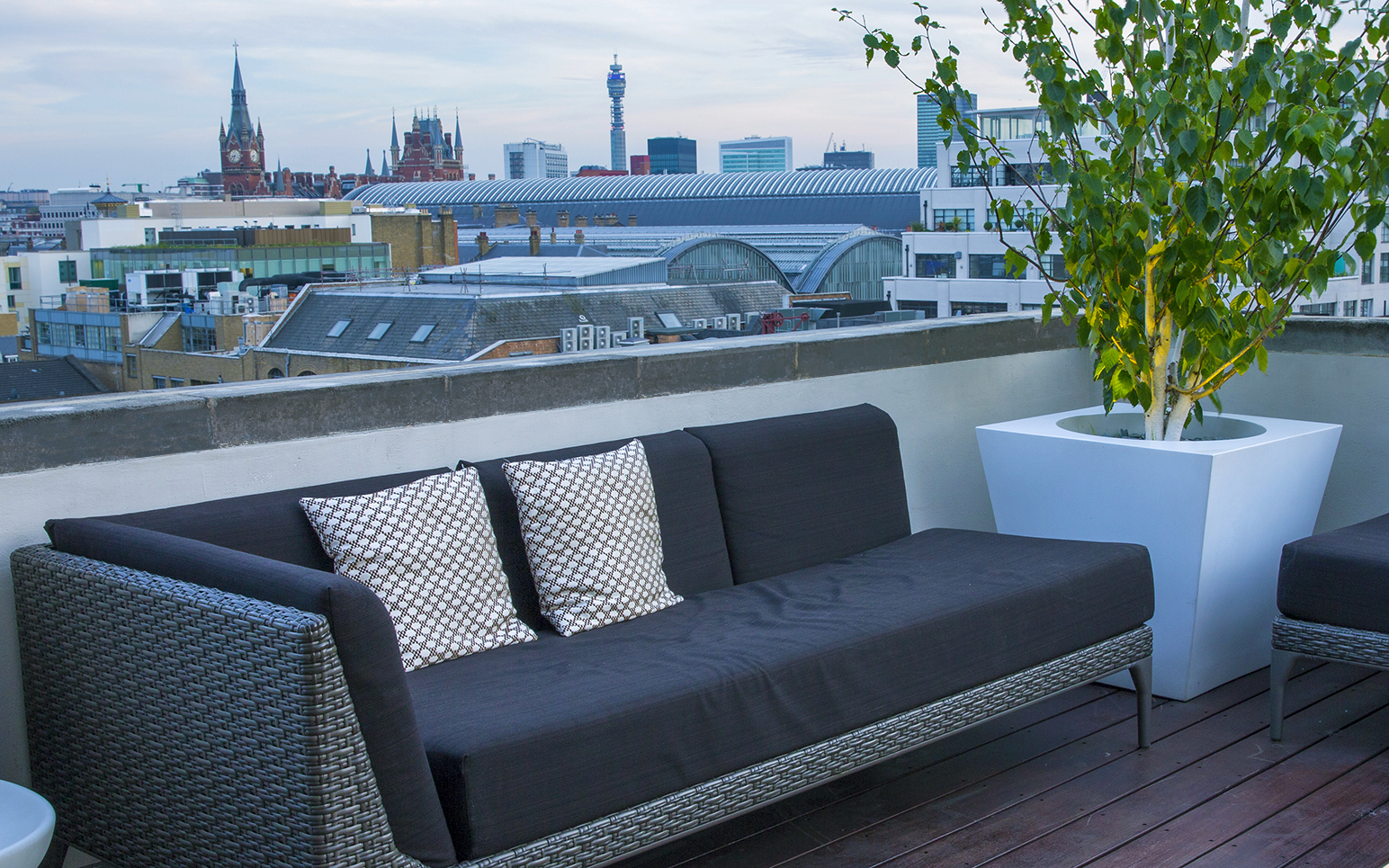 King’s Cross Roof Garden: An Art Deco terrace above Regent’s canal by ...