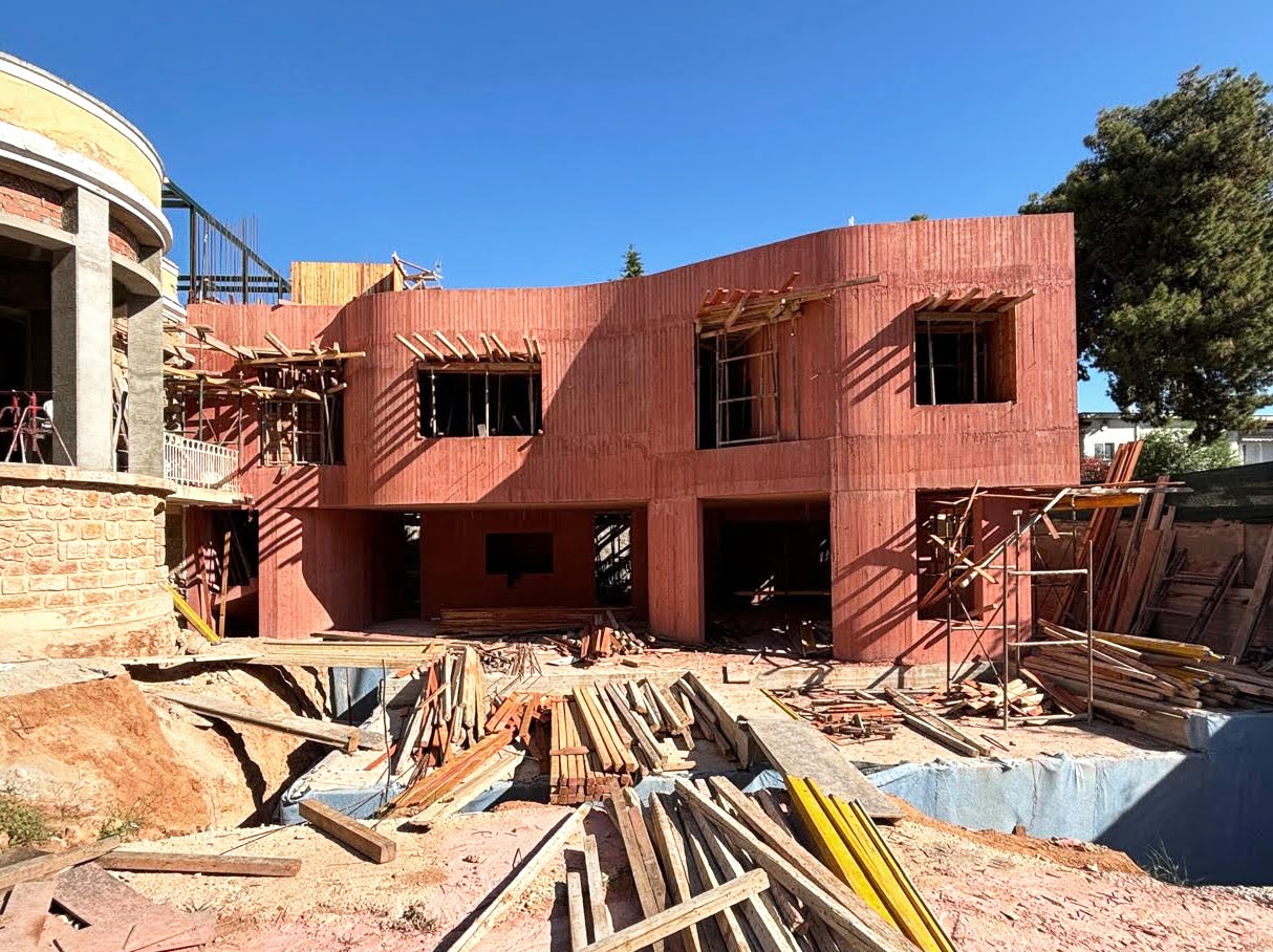 DIMOKRATIAS HOUSE by PILA - Architizer