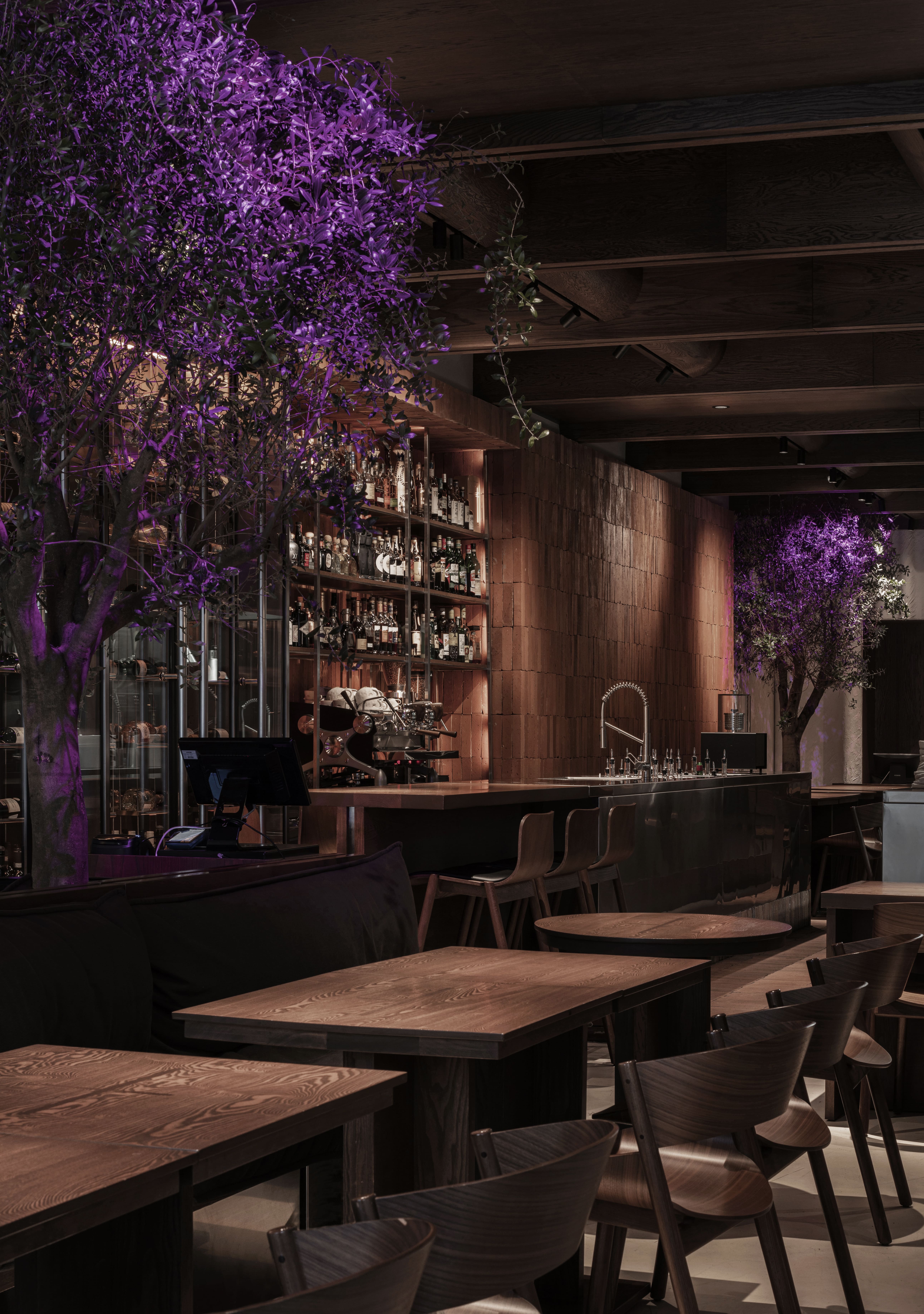 COMO restaurant by DA bureau - Architizer