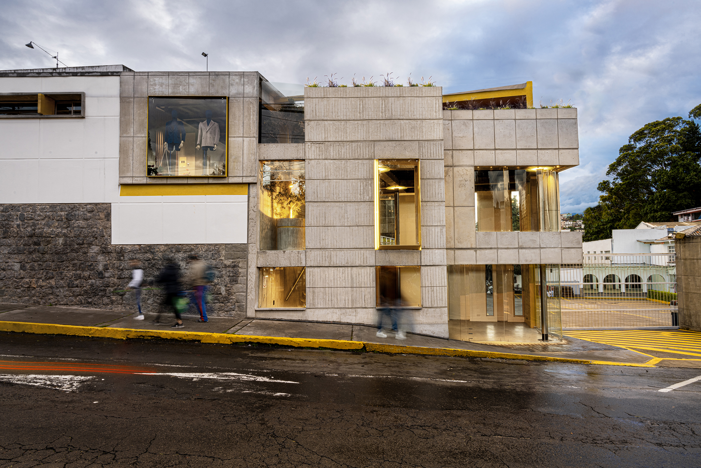 OVER by The Space Machine - Architecture Studio (LA MÁQUINA ESPACIAL ...