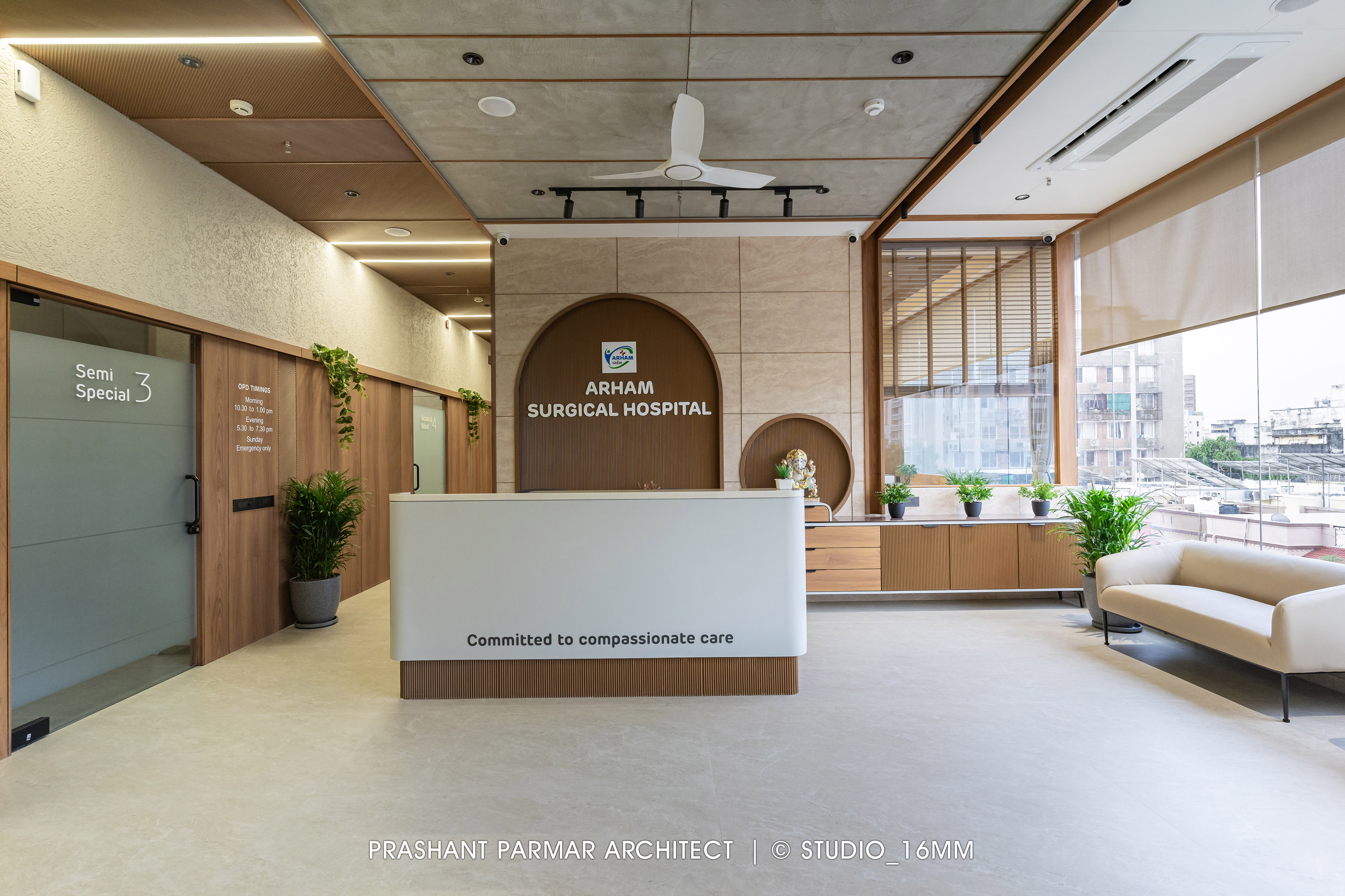 Modern Hospital Interior at Ratnanjali Solitaire by Prashant Parmar ...