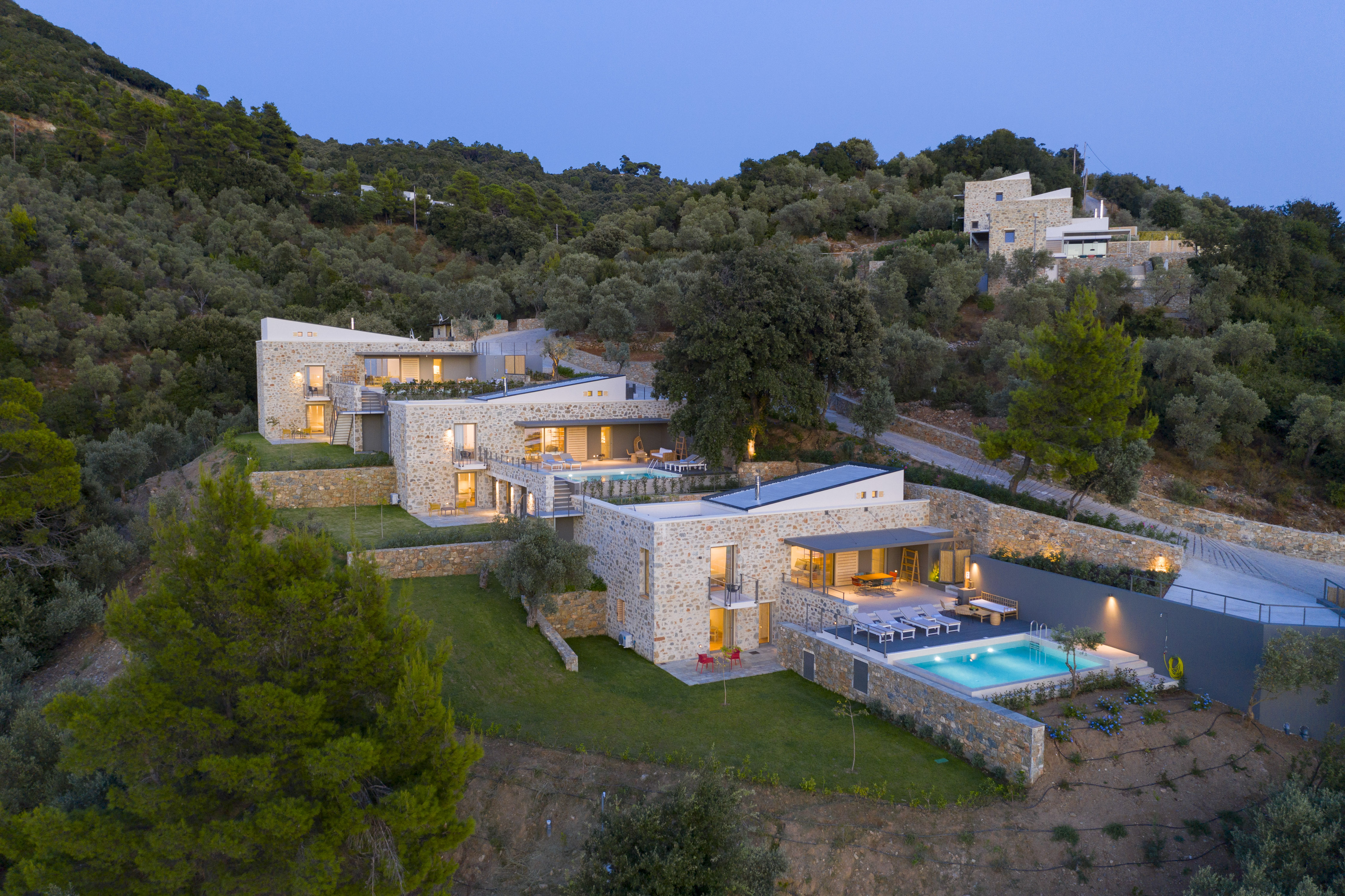 Atrium Villas II by 3H_ARCHITECTS - Architizer