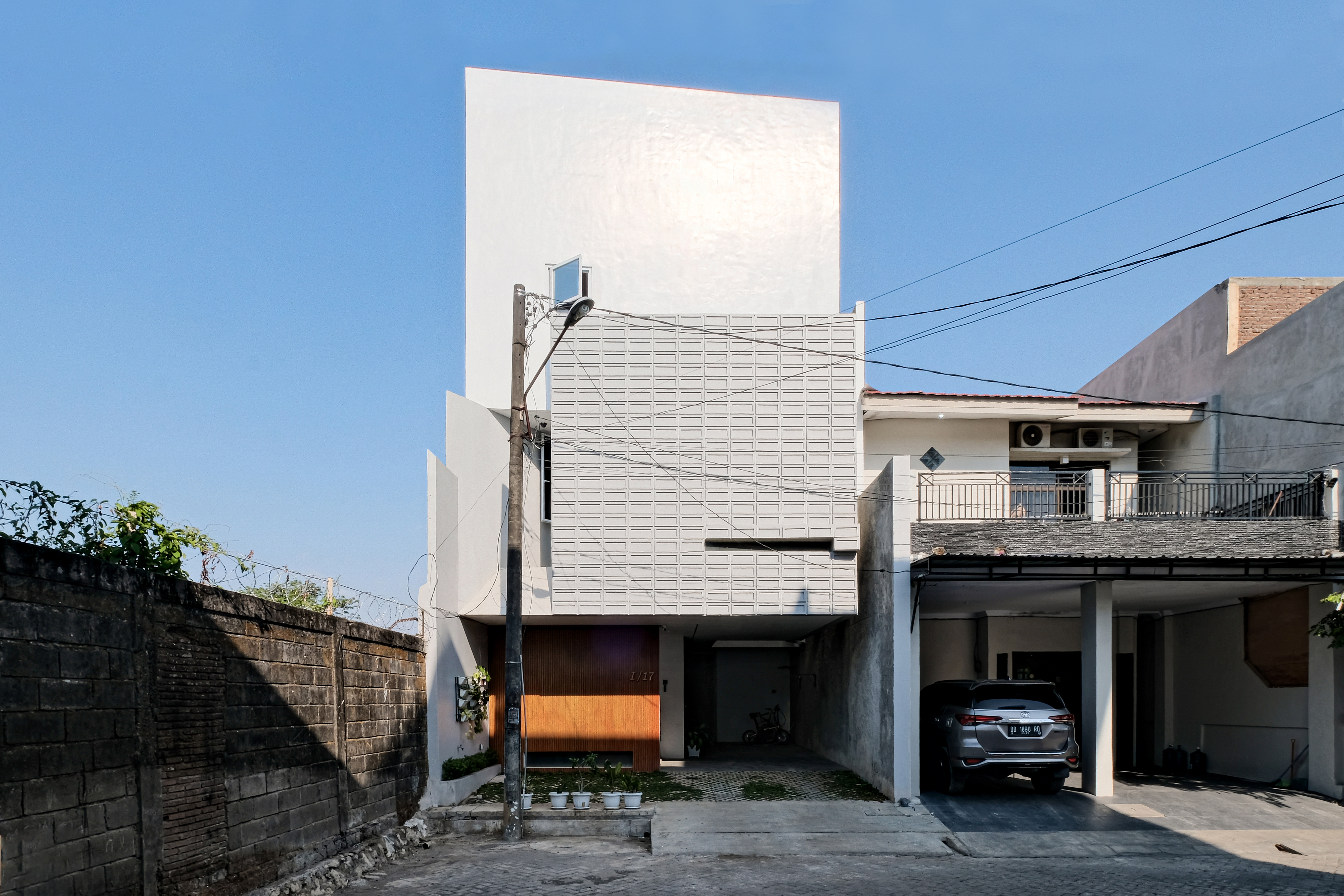 VR House by INS Studio - Architizer