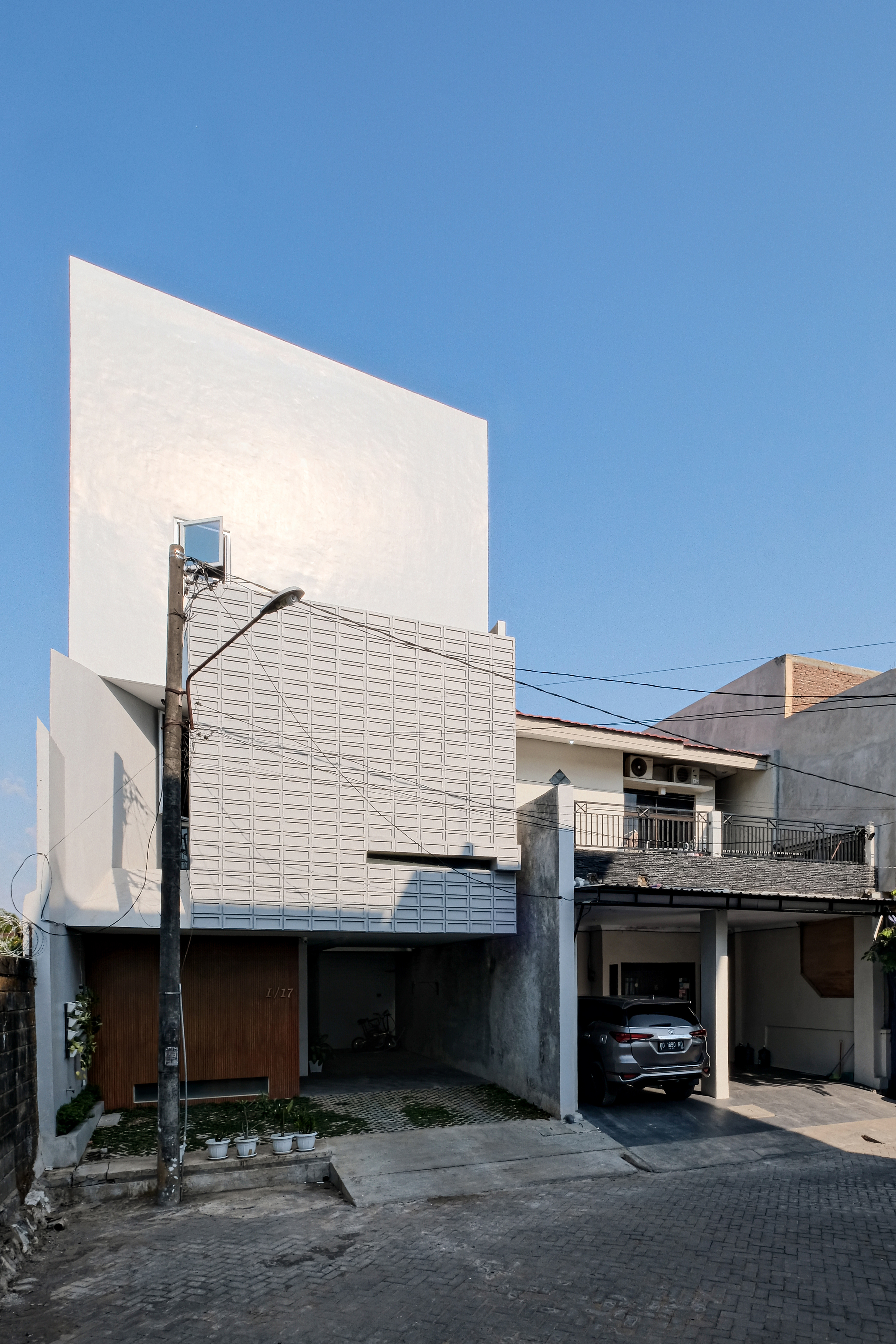 VR House by INS Studio - Architizer