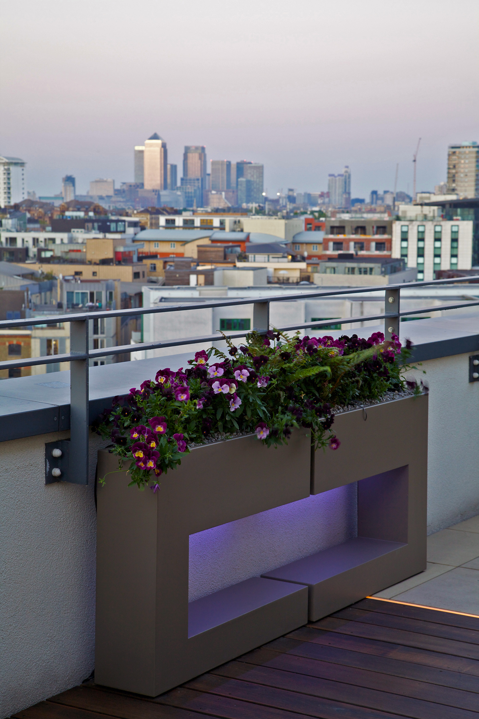 London Bridge Roof Terrace: An Unadulterated City Perch by the Shard by ...