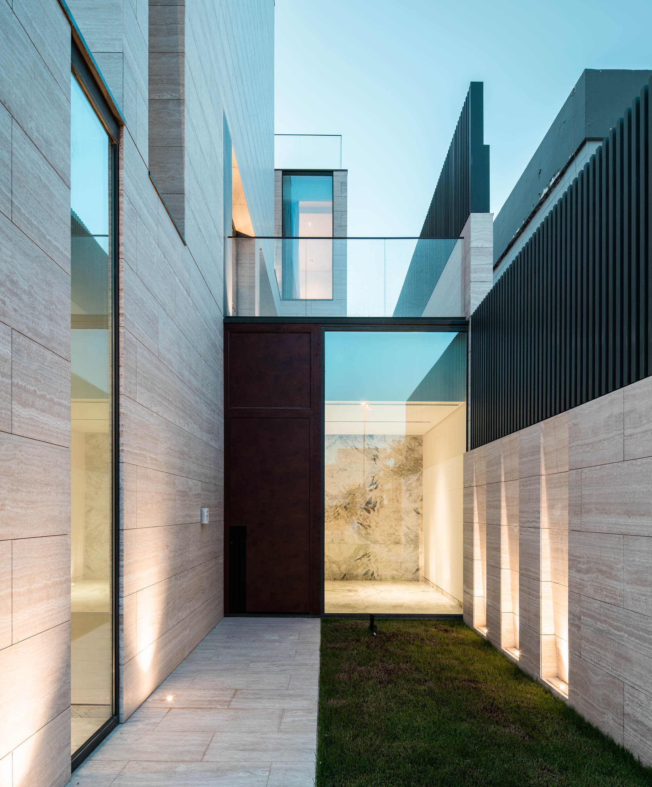 Idea 4055416: House in Faiha by STUDIO TOGGLE in Kuwait - Architizer