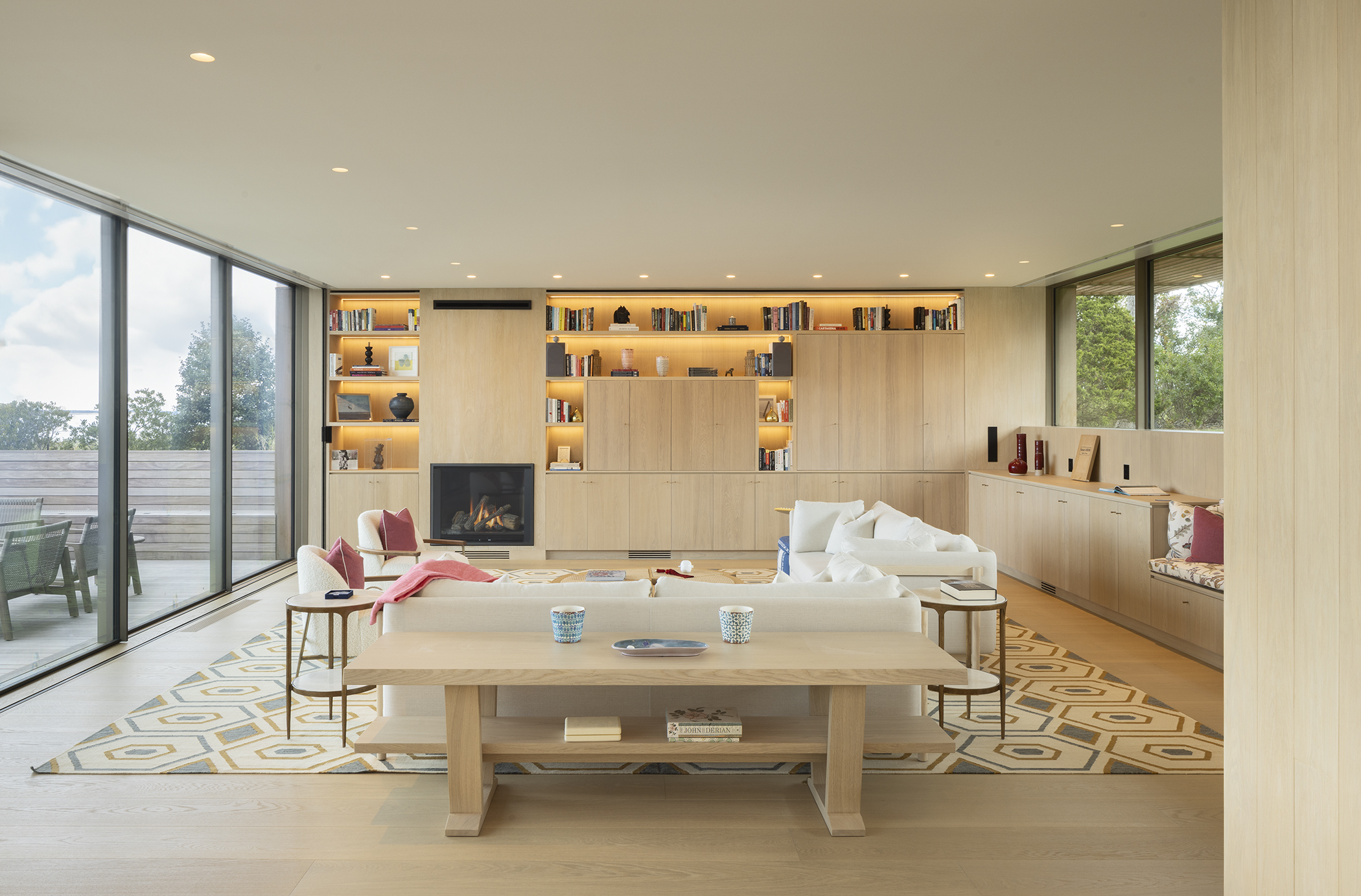 High Bluff House by Mapos - Architizer