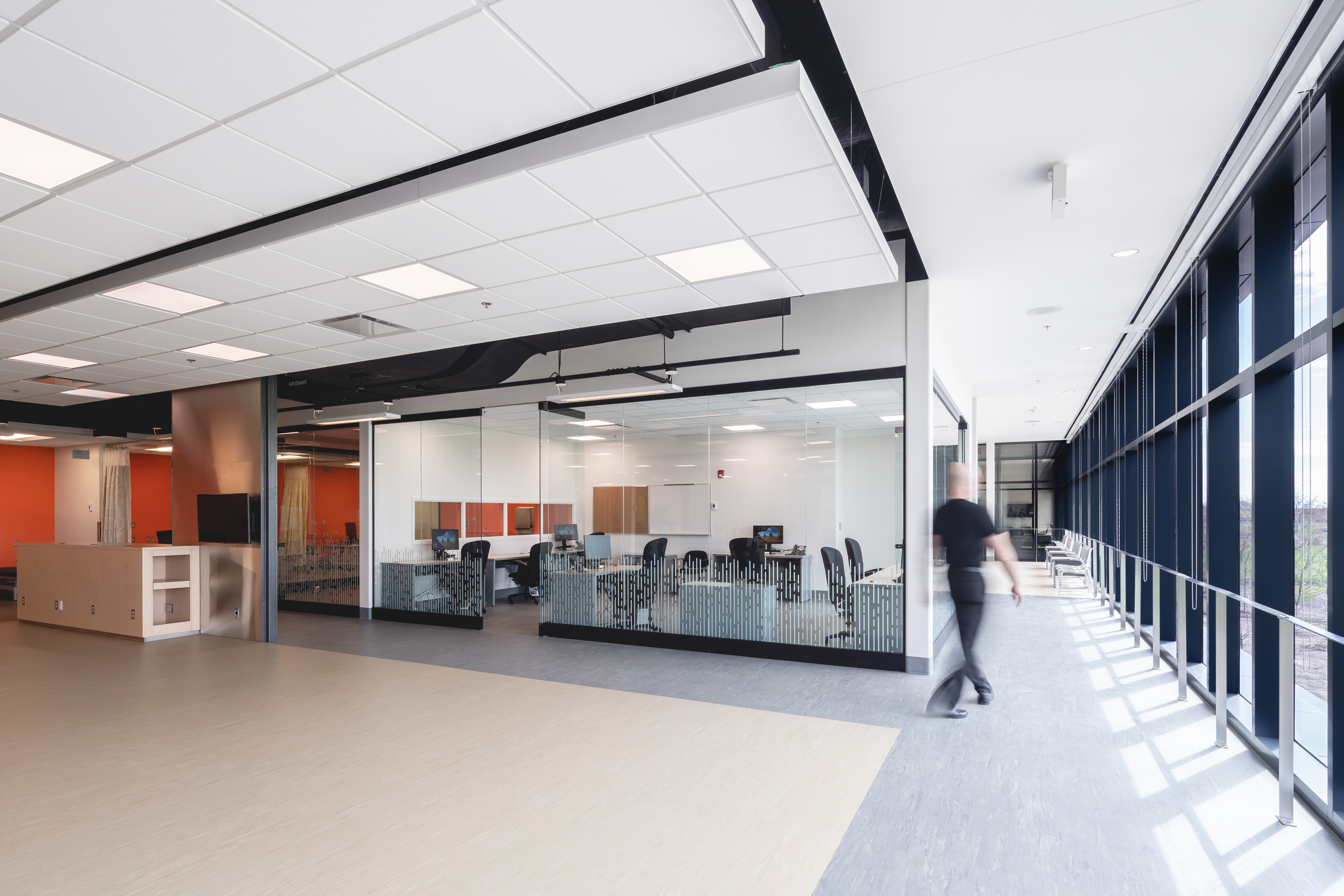 Centre de santé et unité dentaire, Garnison Saint-Jean by Atelier Archi ...