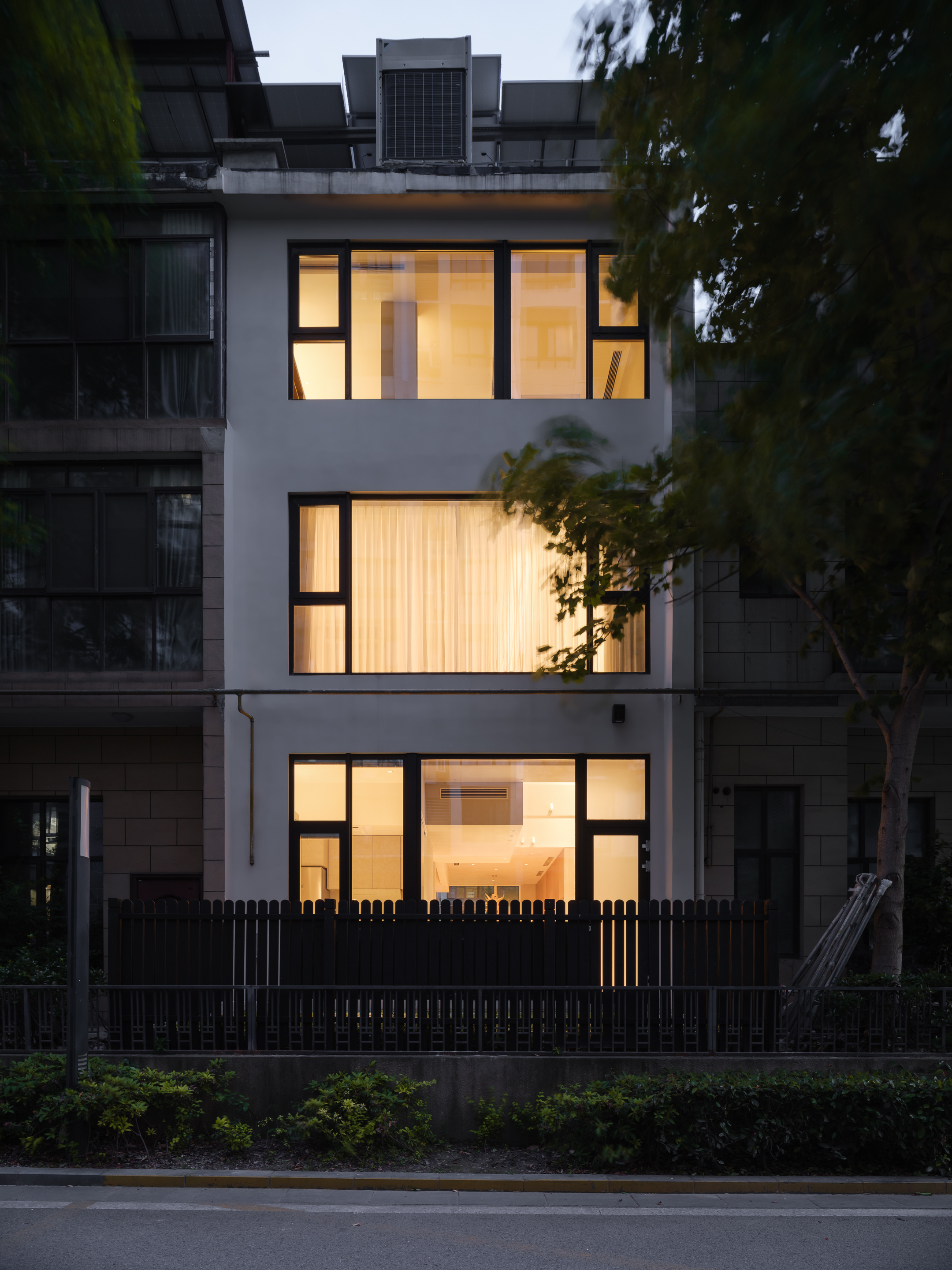 Pi House by Tsutsumi And Associates - Architizer