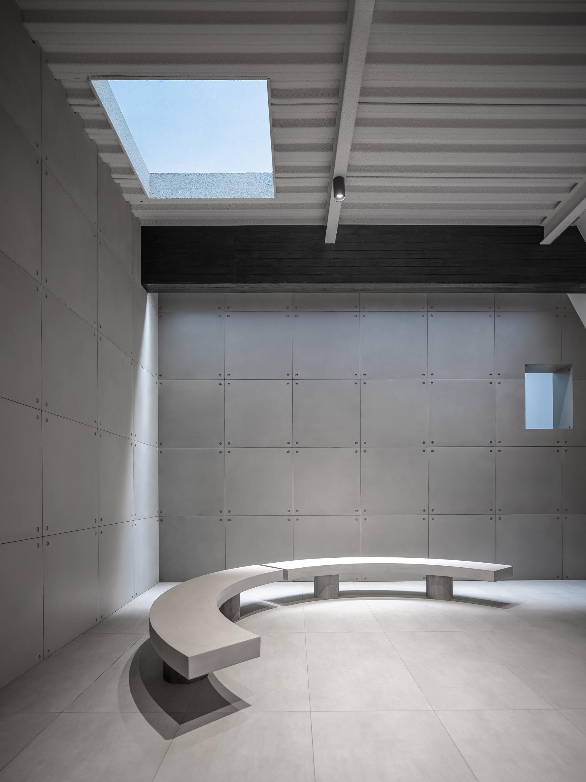 RESOUL Photography Base & Concept Store by LubanEra·Design - Architizer