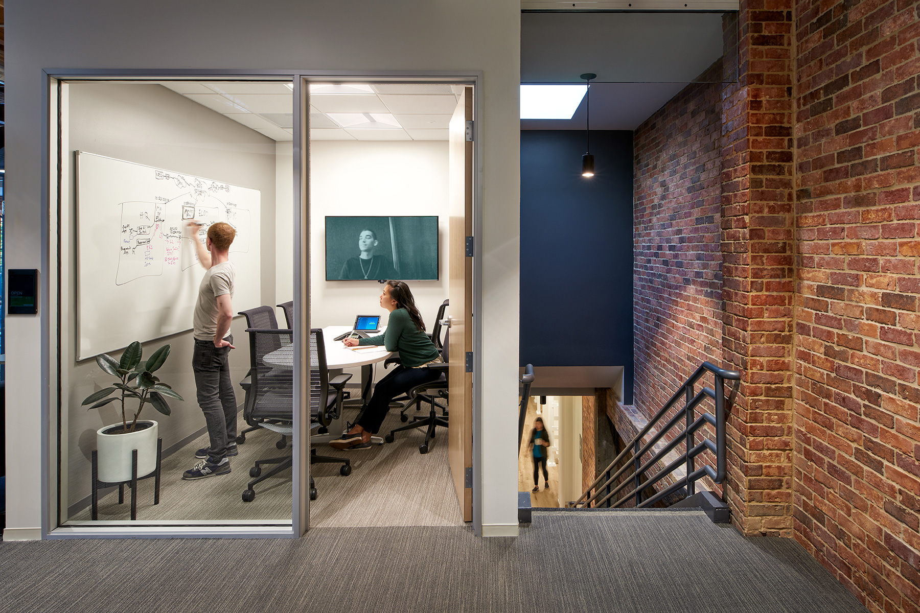 Bloomberg Second Measure by AP+I Design, Inc. - Architizer