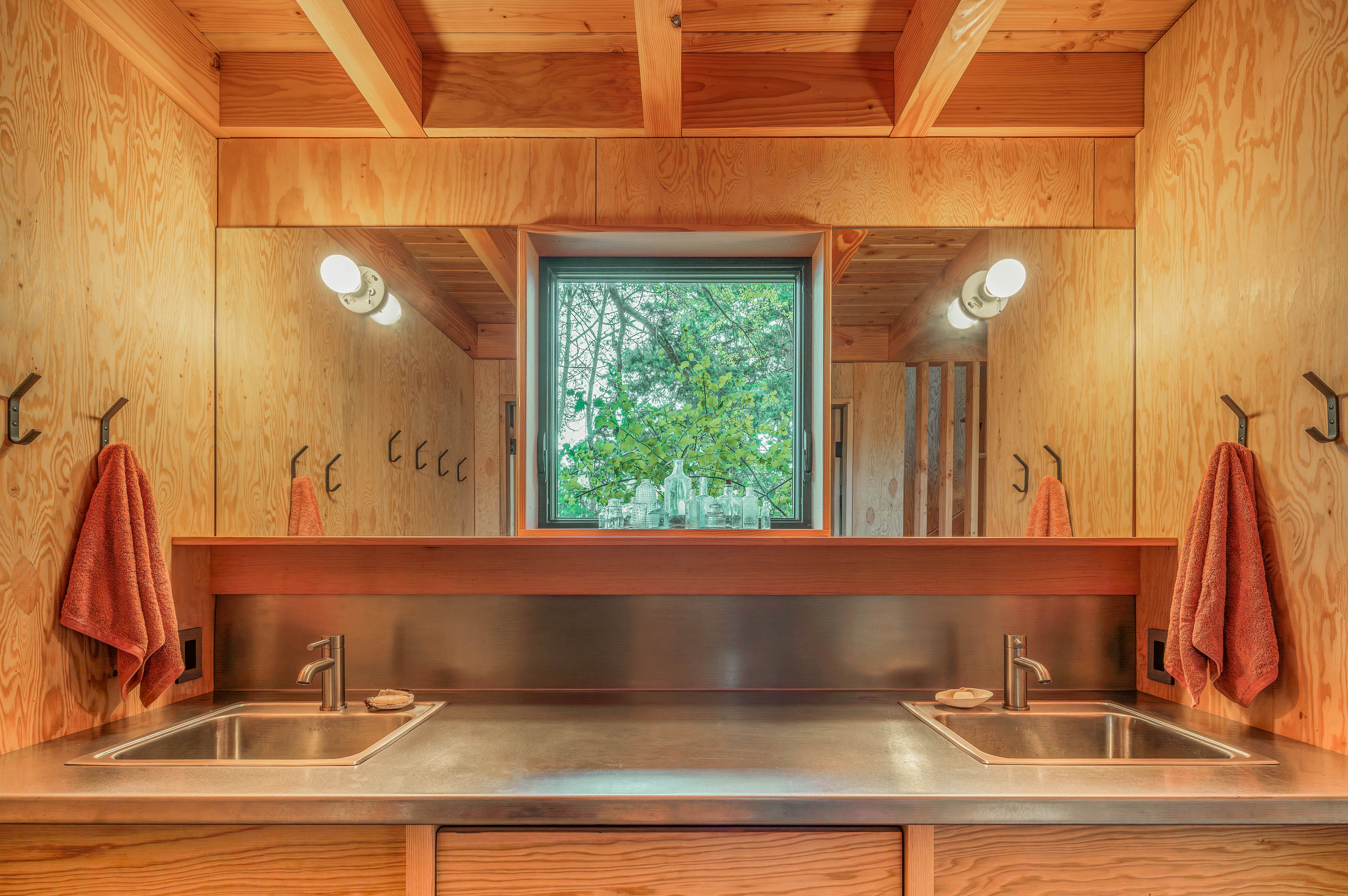 Guemes Island Bunkhouse by SHED Architecture & Design - Modern ...