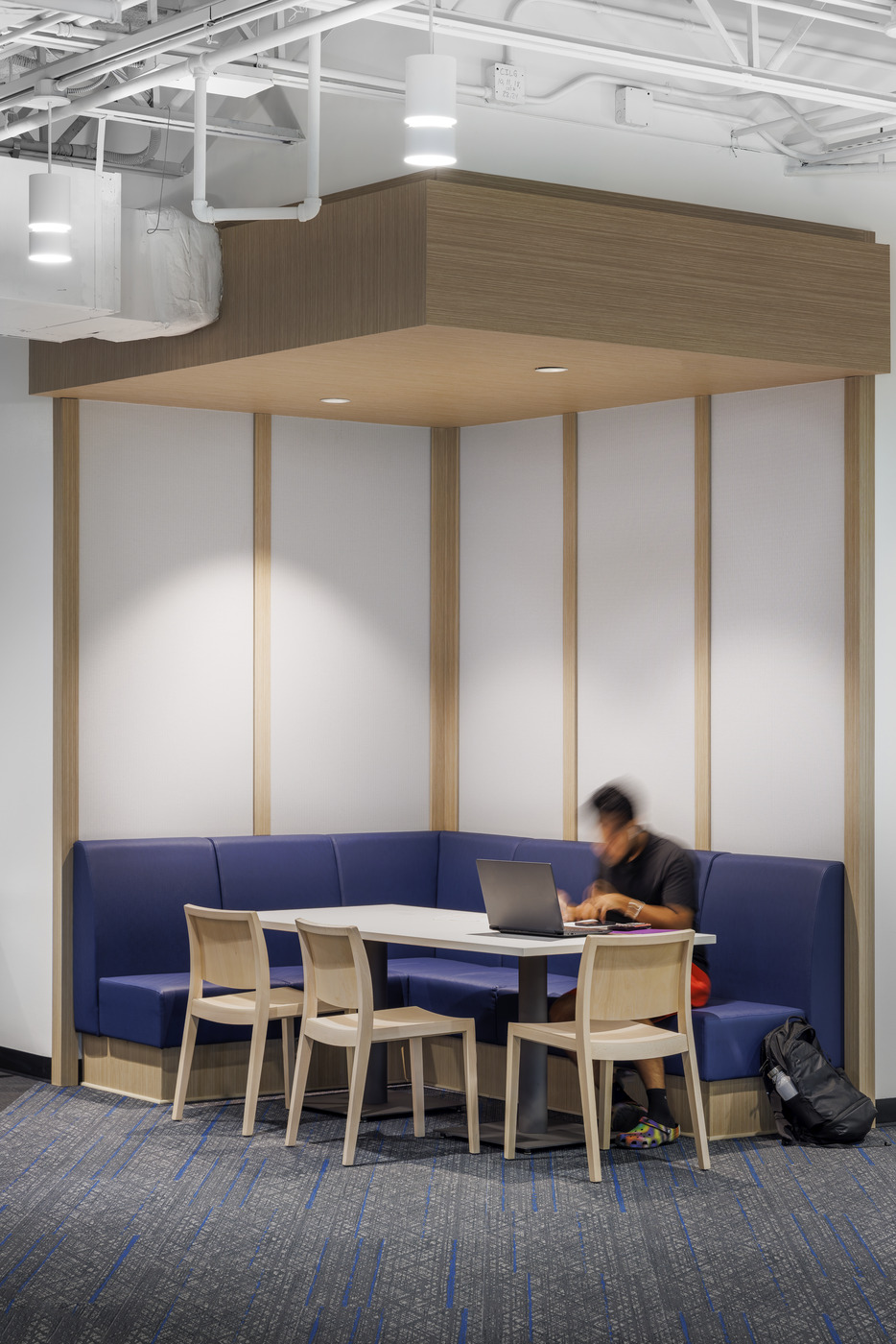 Lone Star College Campus Learning Commons Building Classroom + Lobby ...