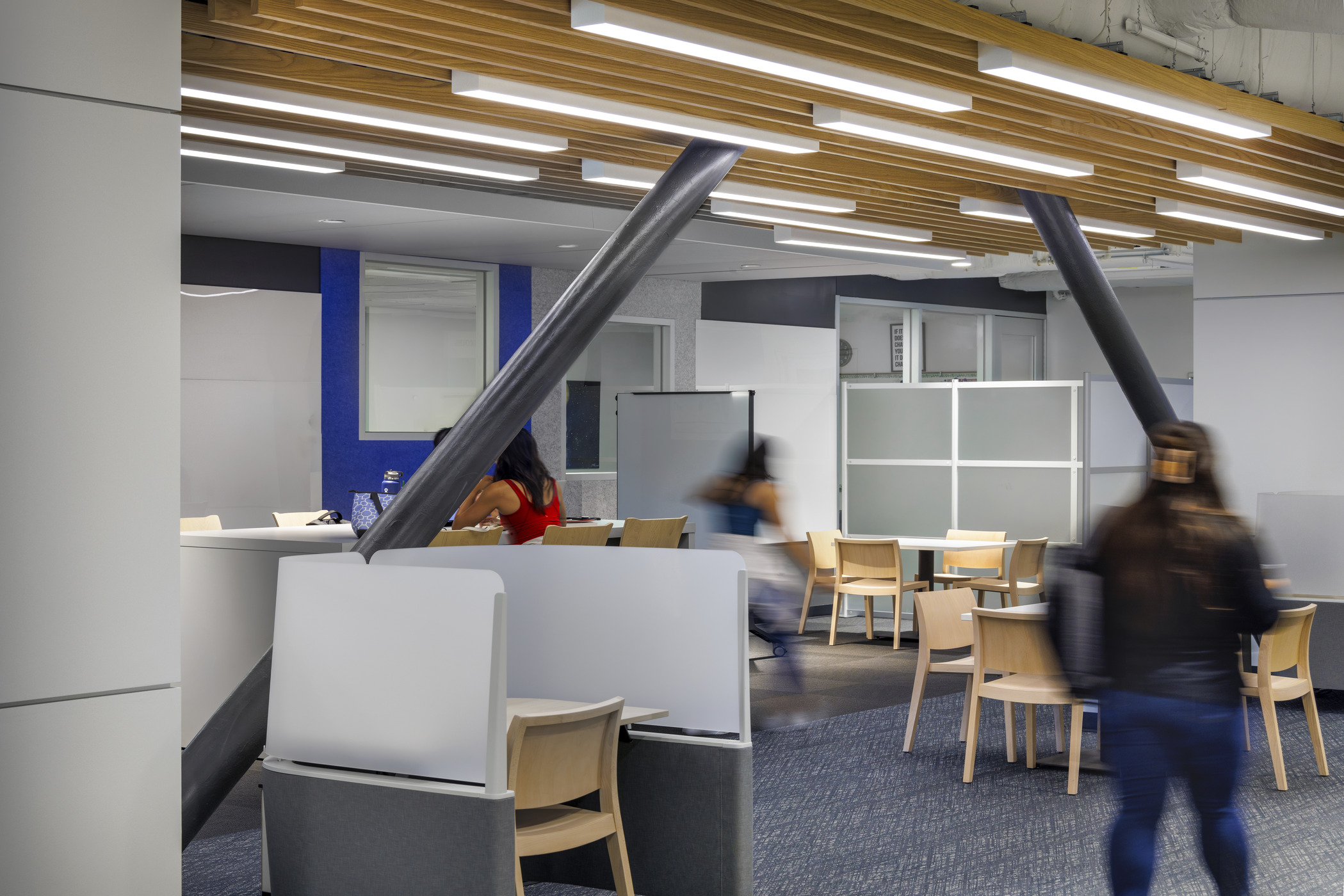 Lone Star College Campus Learning Commons Building Classroom + Lobby ...