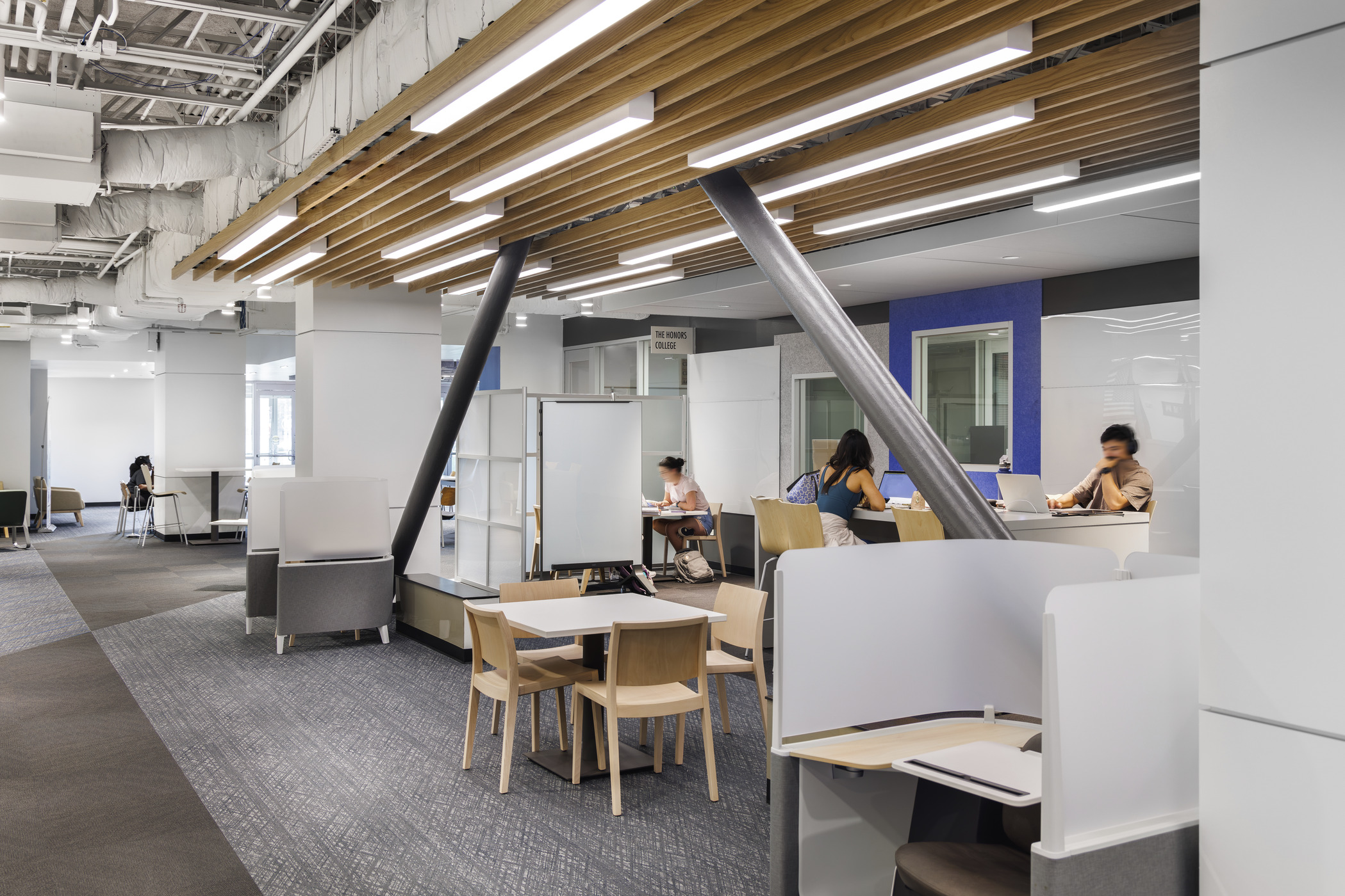 Lone Star College Campus Learning Commons Building Classroom + Lobby ...