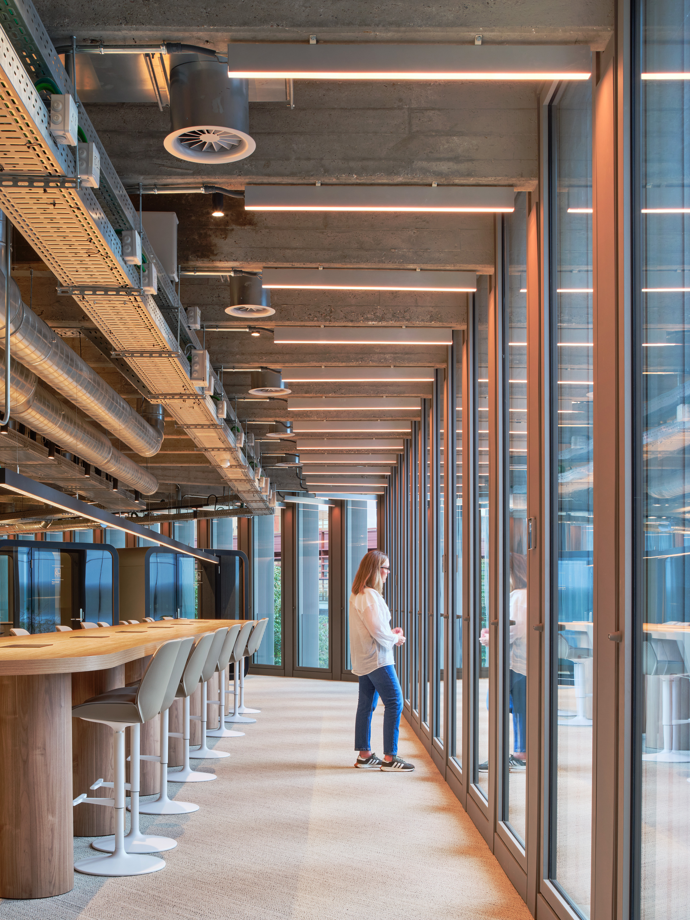 SWITCH - New Simon Headquarters by b720 Fermín Vázquez Arquitectos ...