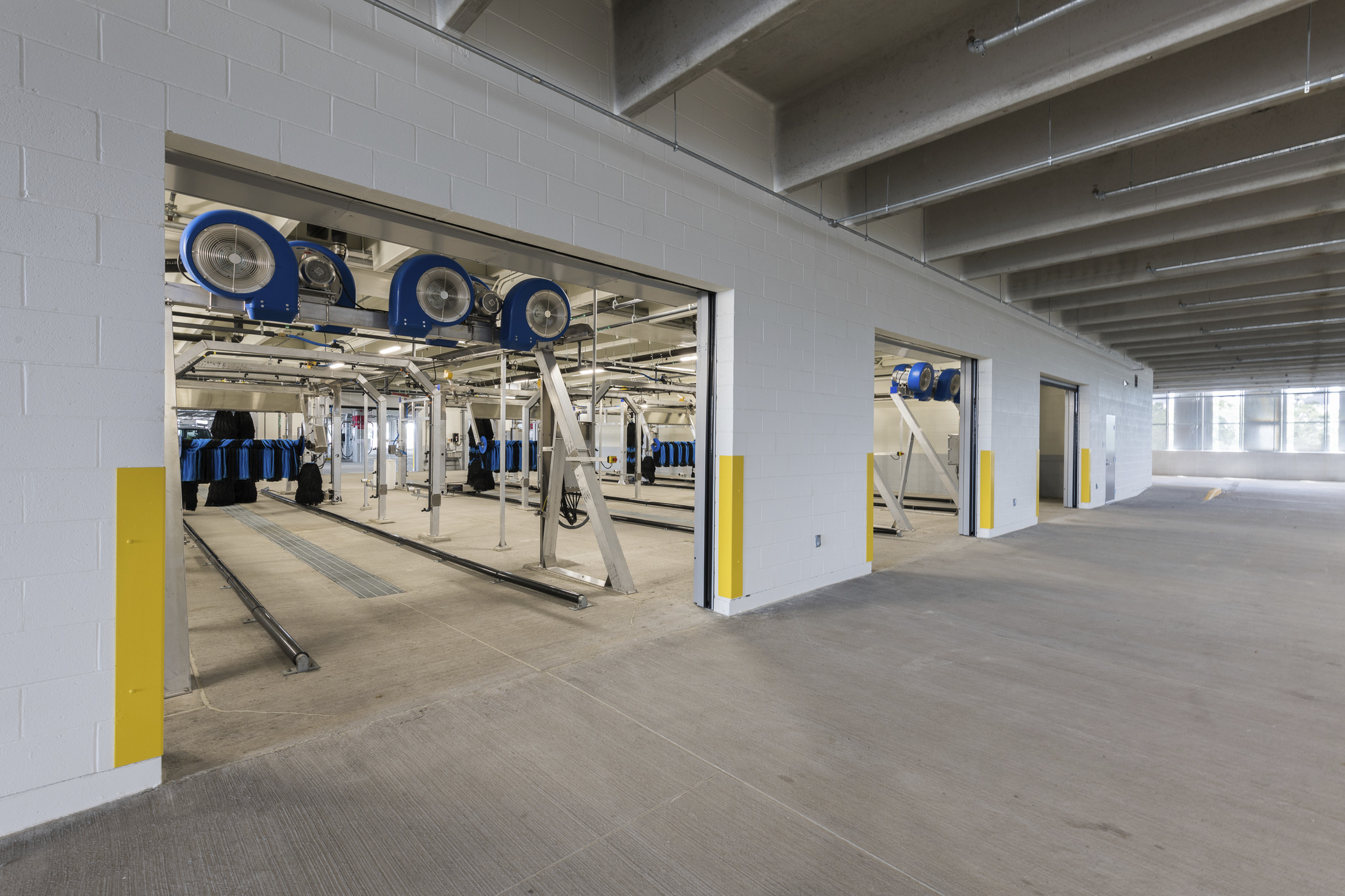 Consolidated Rental Car Facility at Bradley International Airport by ...