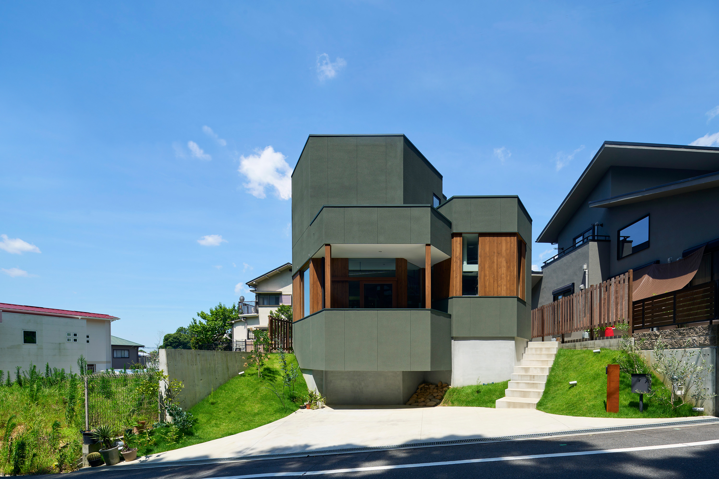 Hokusetsu Polygon House by Fujiwaramuro Architects - Architizer