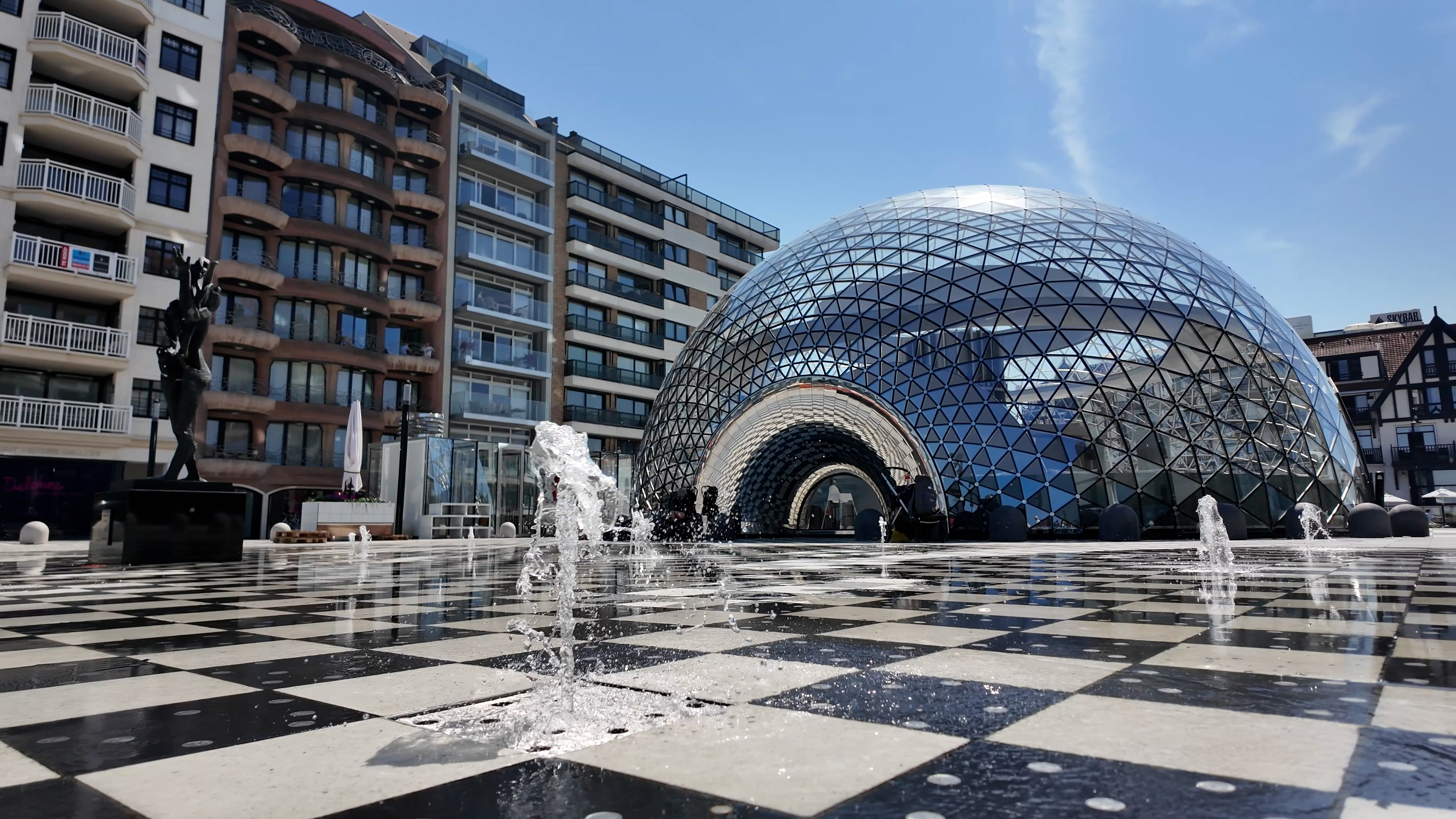 MATUVU SQUARE by Philippe SAMYN and PARTNERS, architects & engineers ...