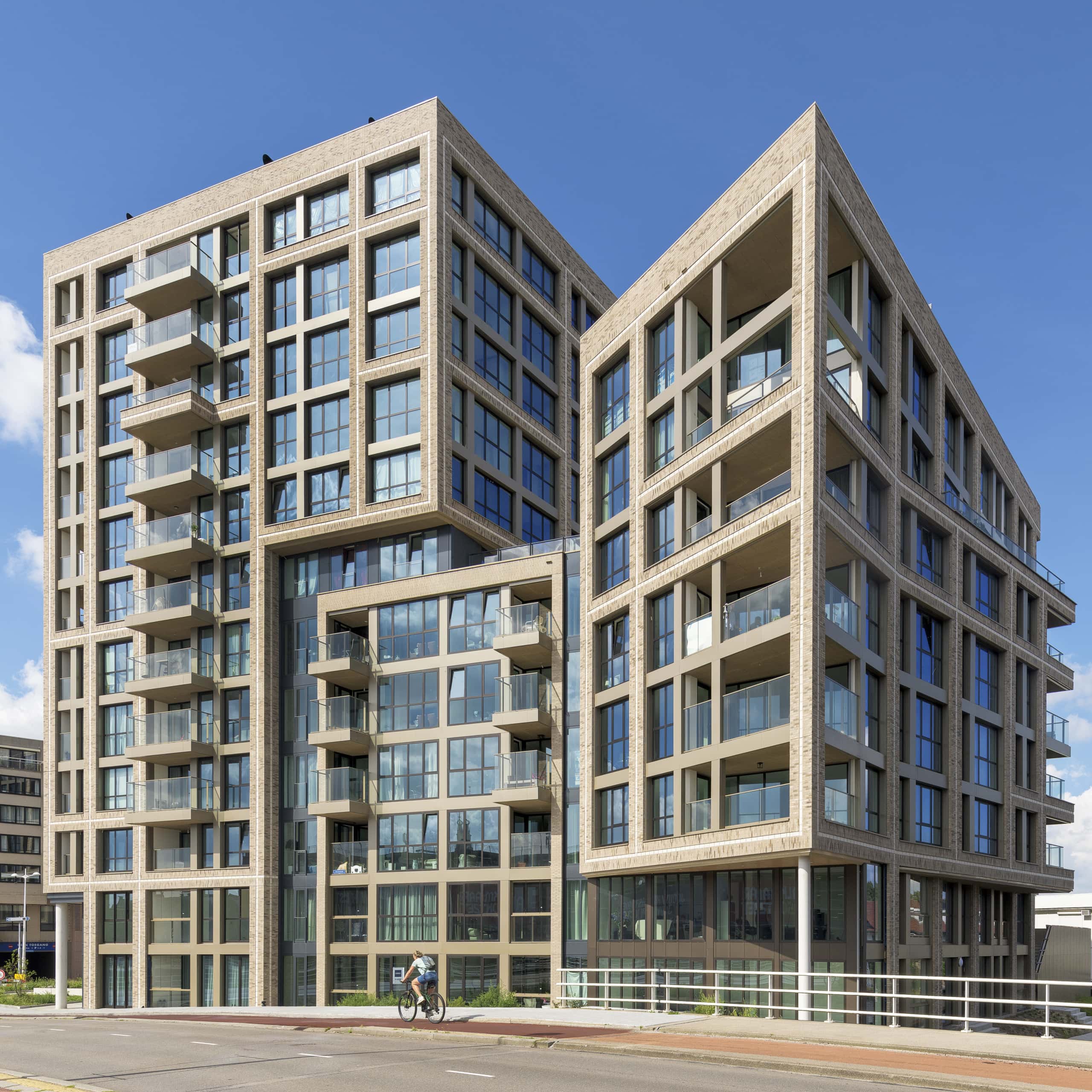 Dockside Alkmaar by Leeuwenkamp Architecten - Architizer