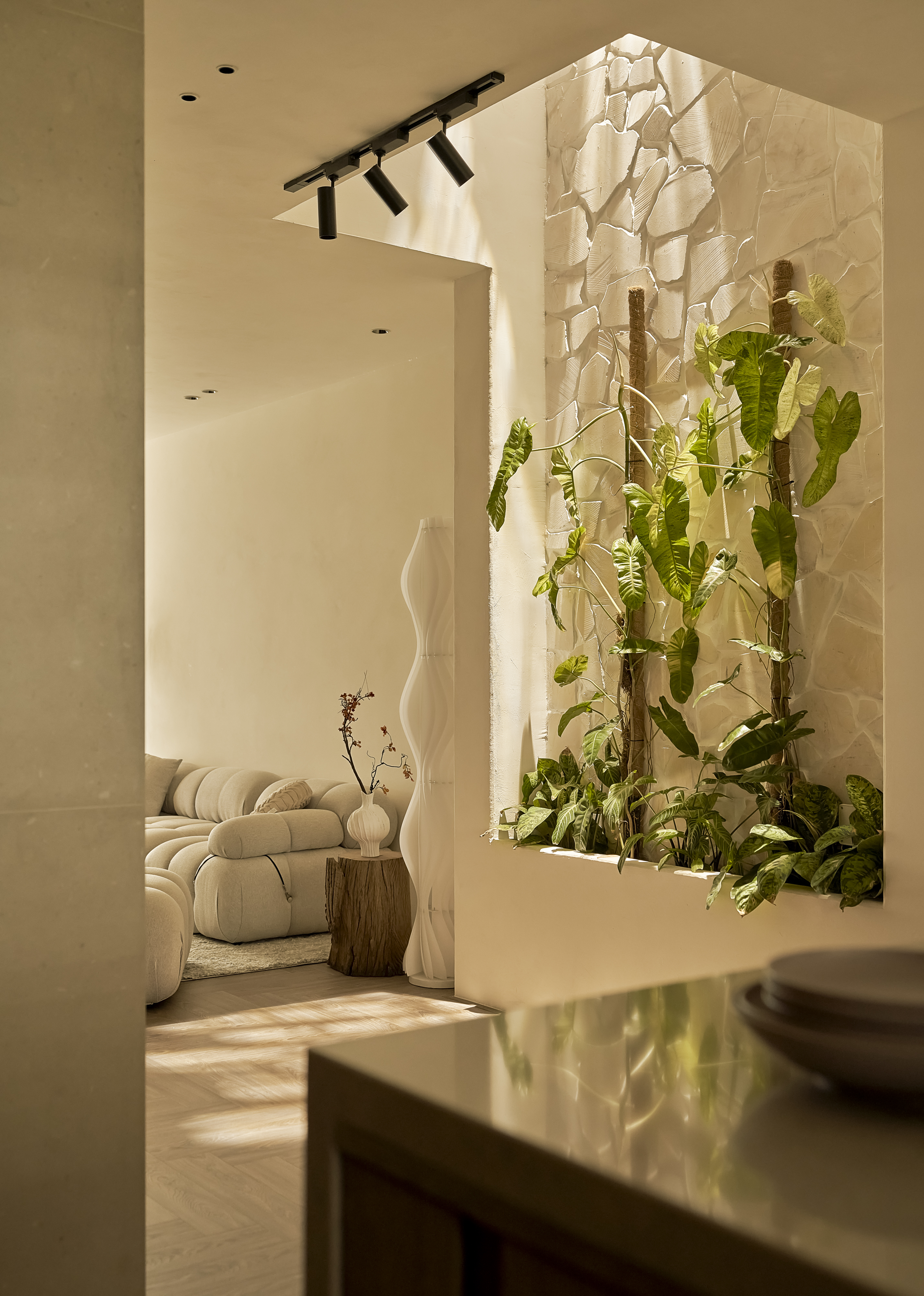 Octopus House - Sustainable Multifunctional Living in Vietnam by Tar ...