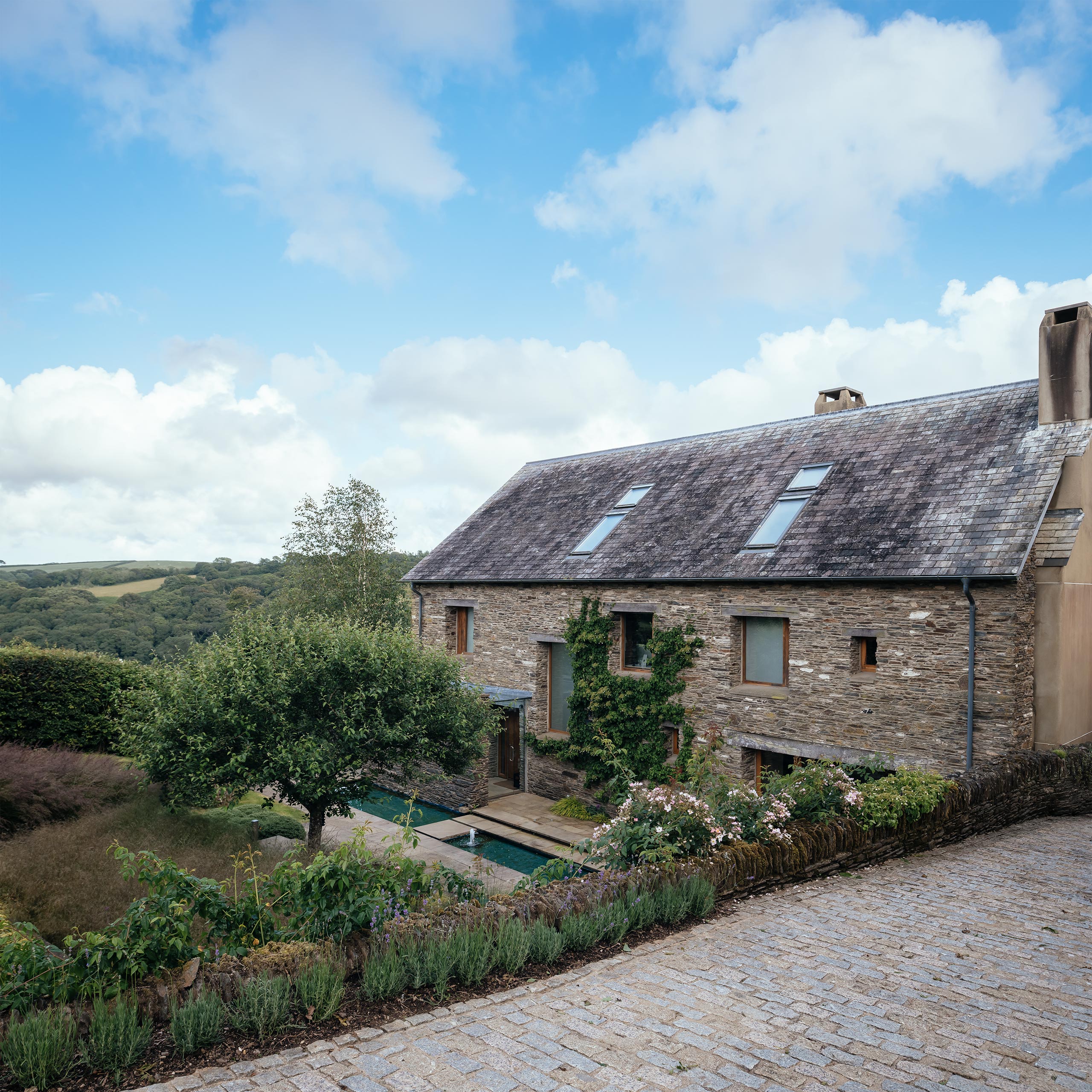 Devon Valley by McLEAN QUINLAN - Architizer
