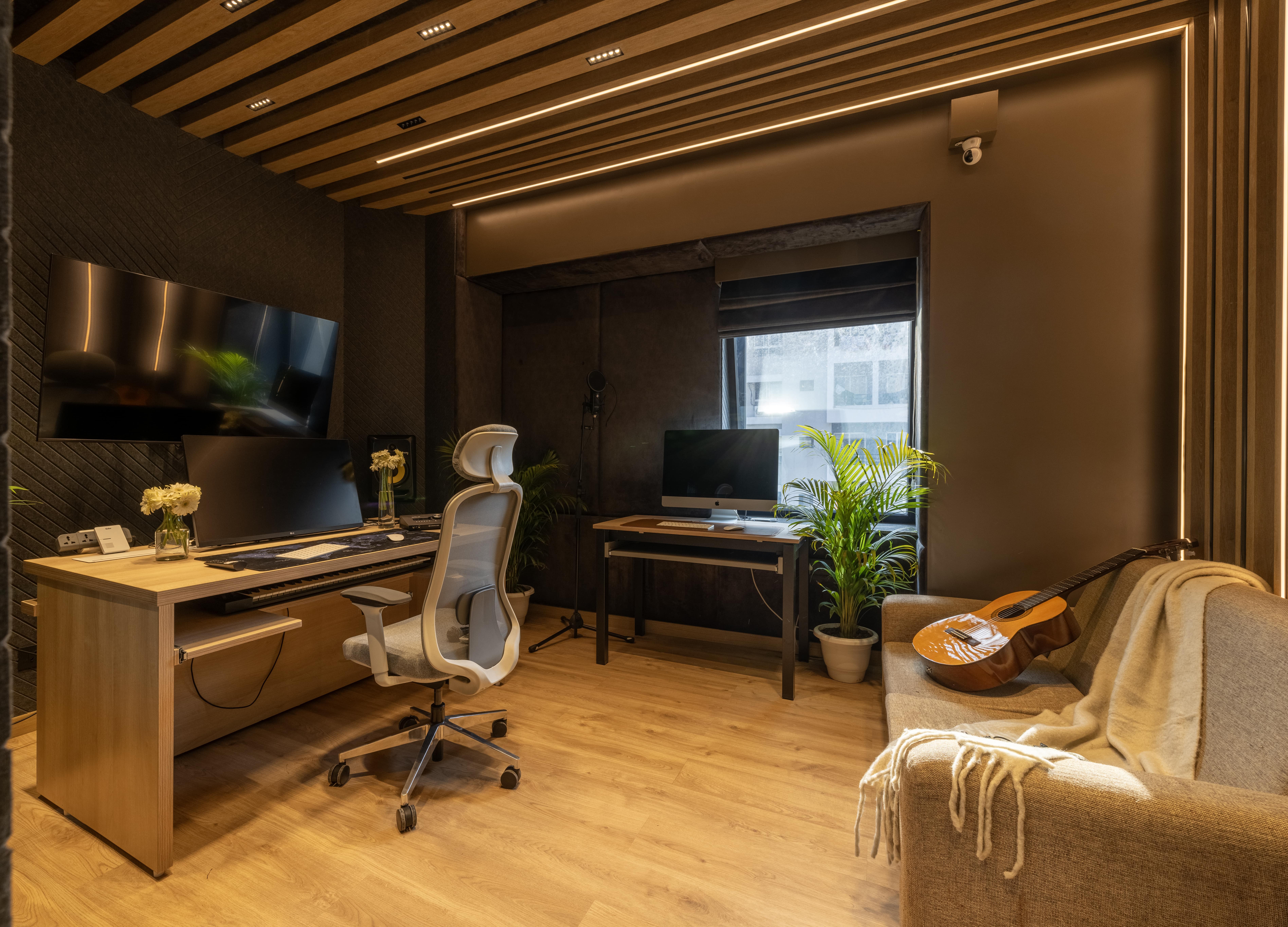 Twin Strings Studio by Resaiki Interiors And Architecture Design Studio ...