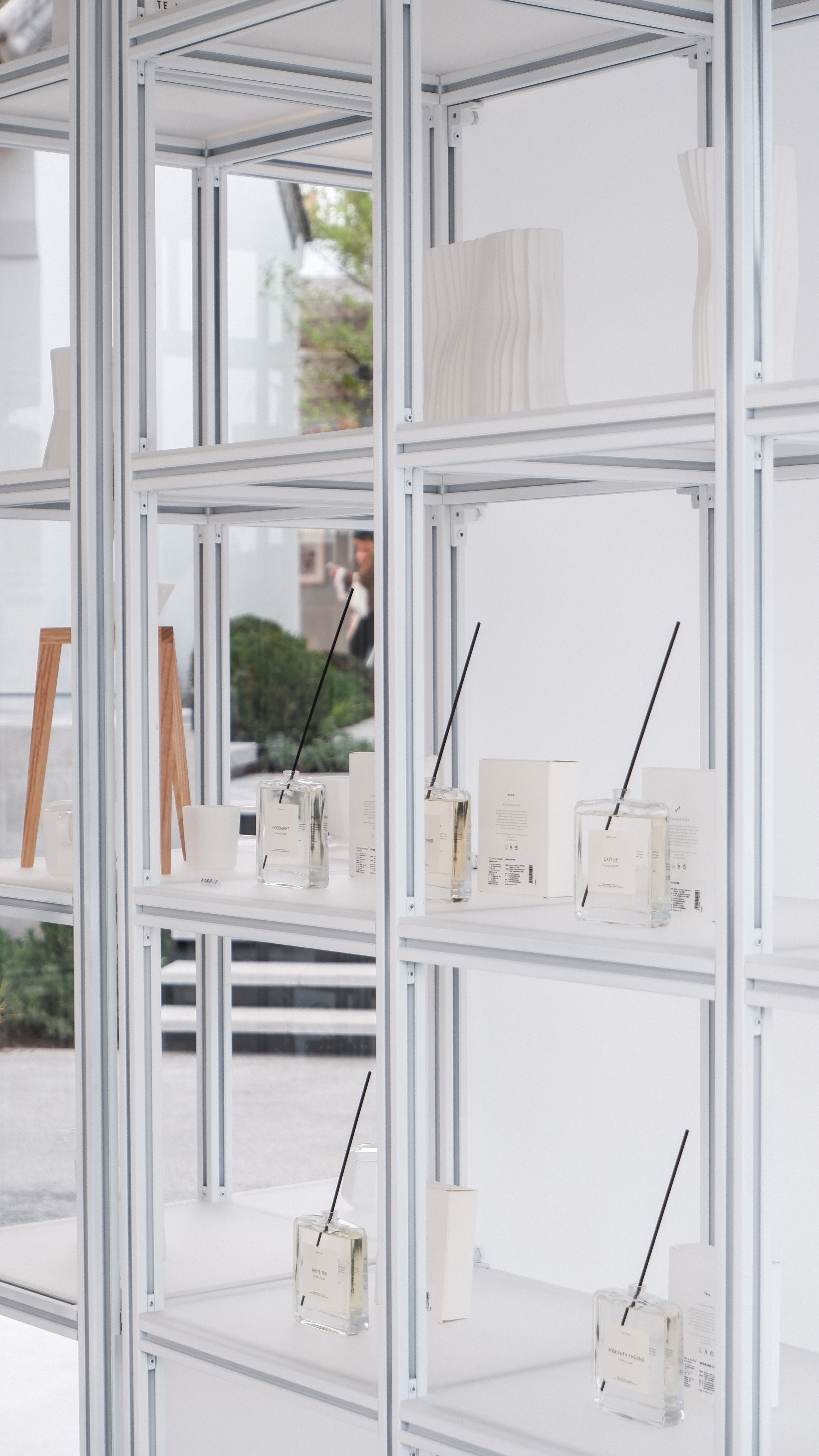 White Is Good Shop in Weipo by designRESERVE - Architizer