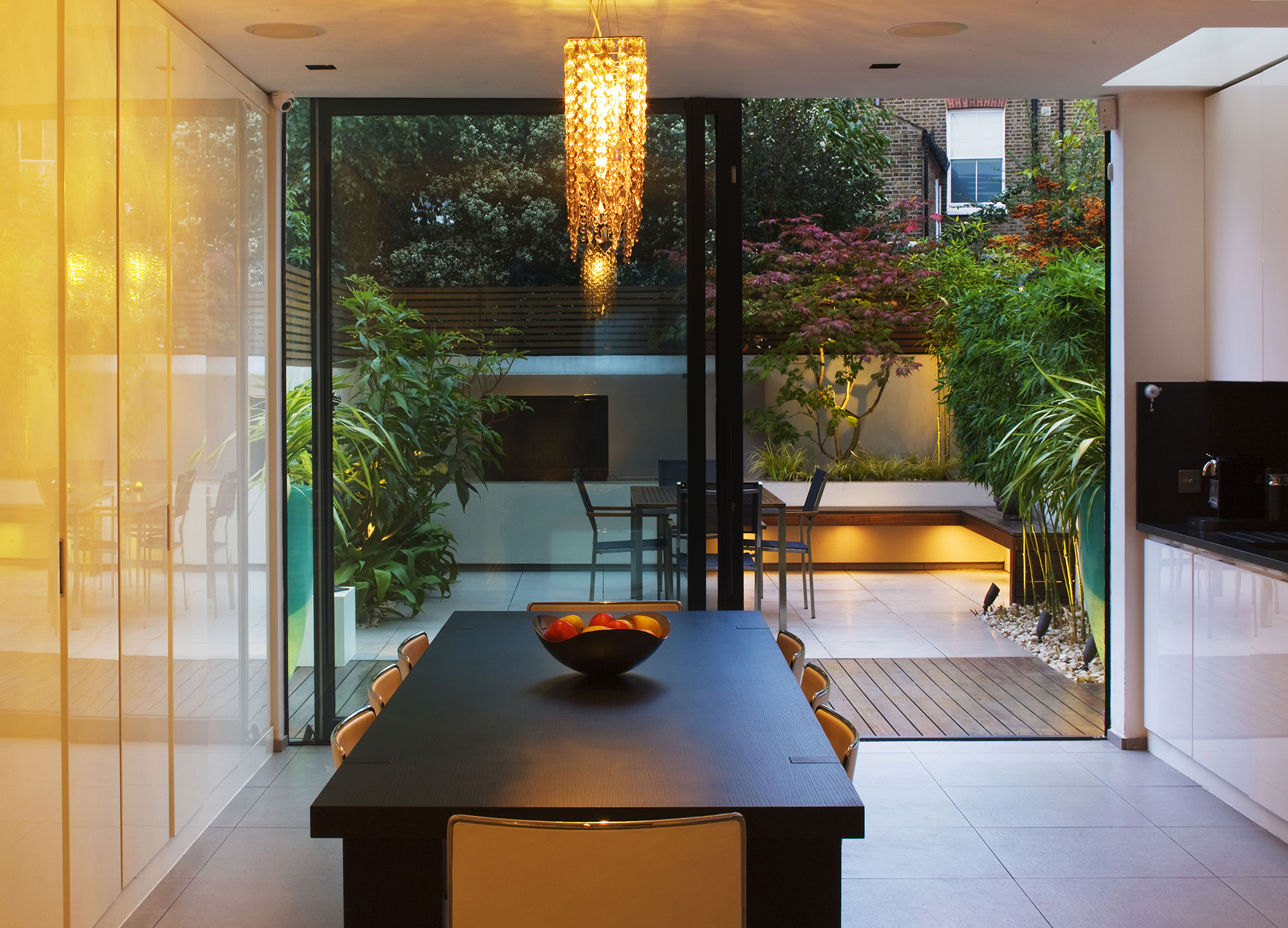 Fulham Courtyard Garden by Mylandscapes Roof Garden Design - Architizer